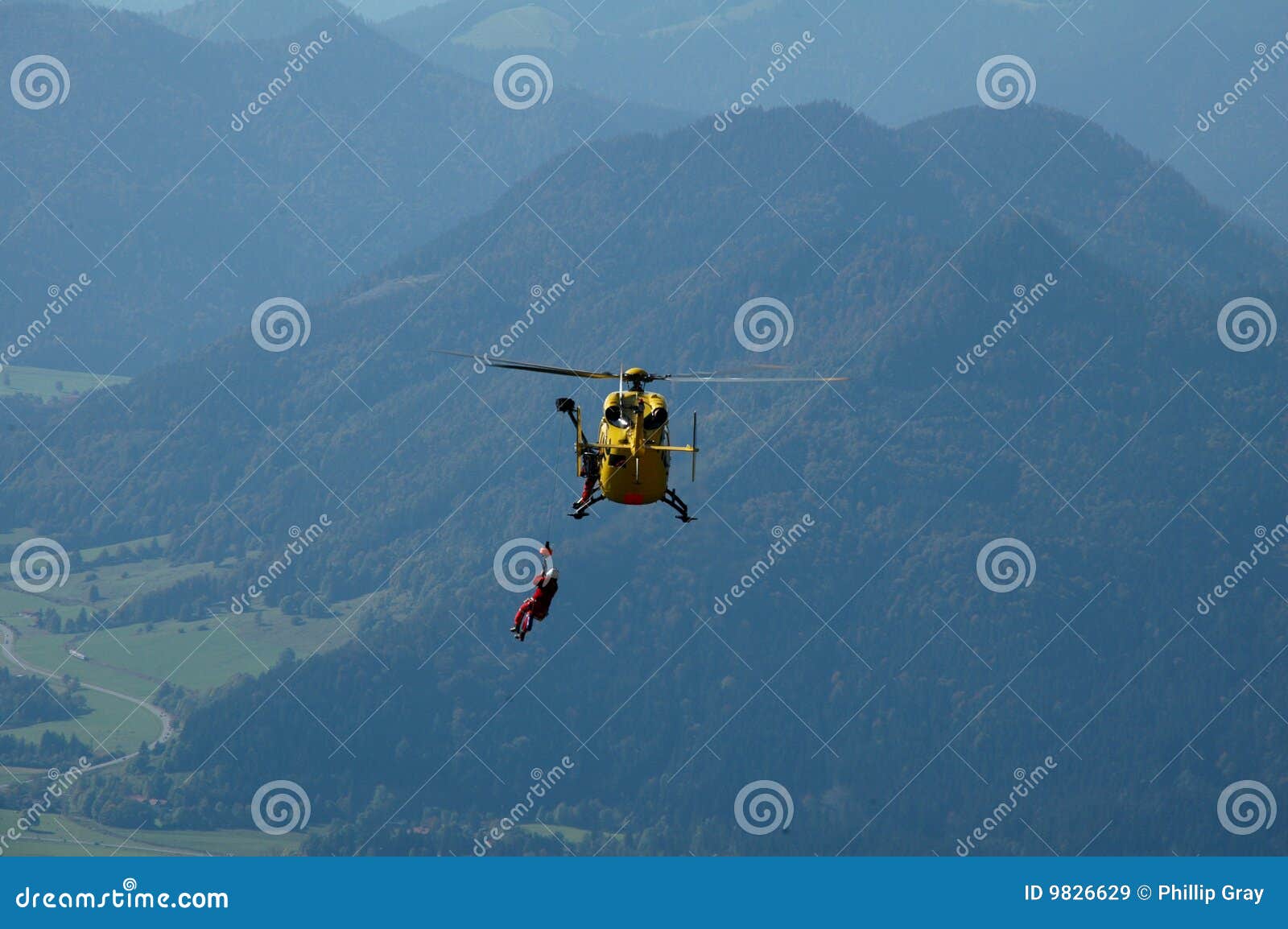 Helicóptero del rescate imagen de archivo. Imagen de velocidad - 9826629