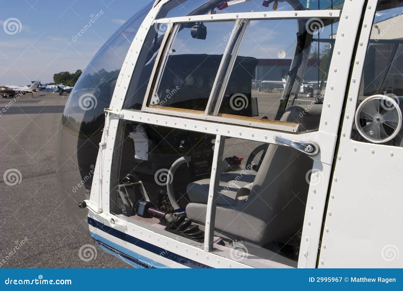 Helicopter cockpit stock image. Image of cockpit, skagit - 2995967