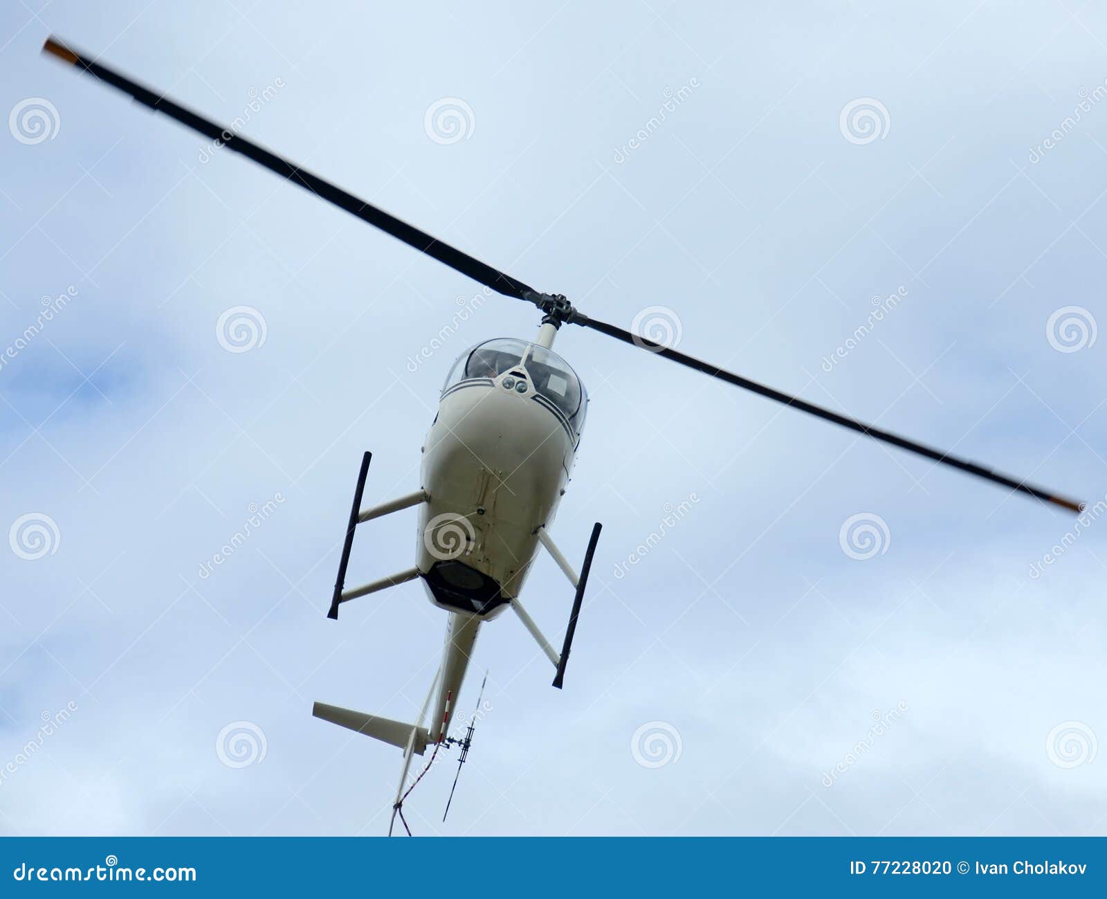 Helicopter in flight editorial image. Image of airborne - 77228020