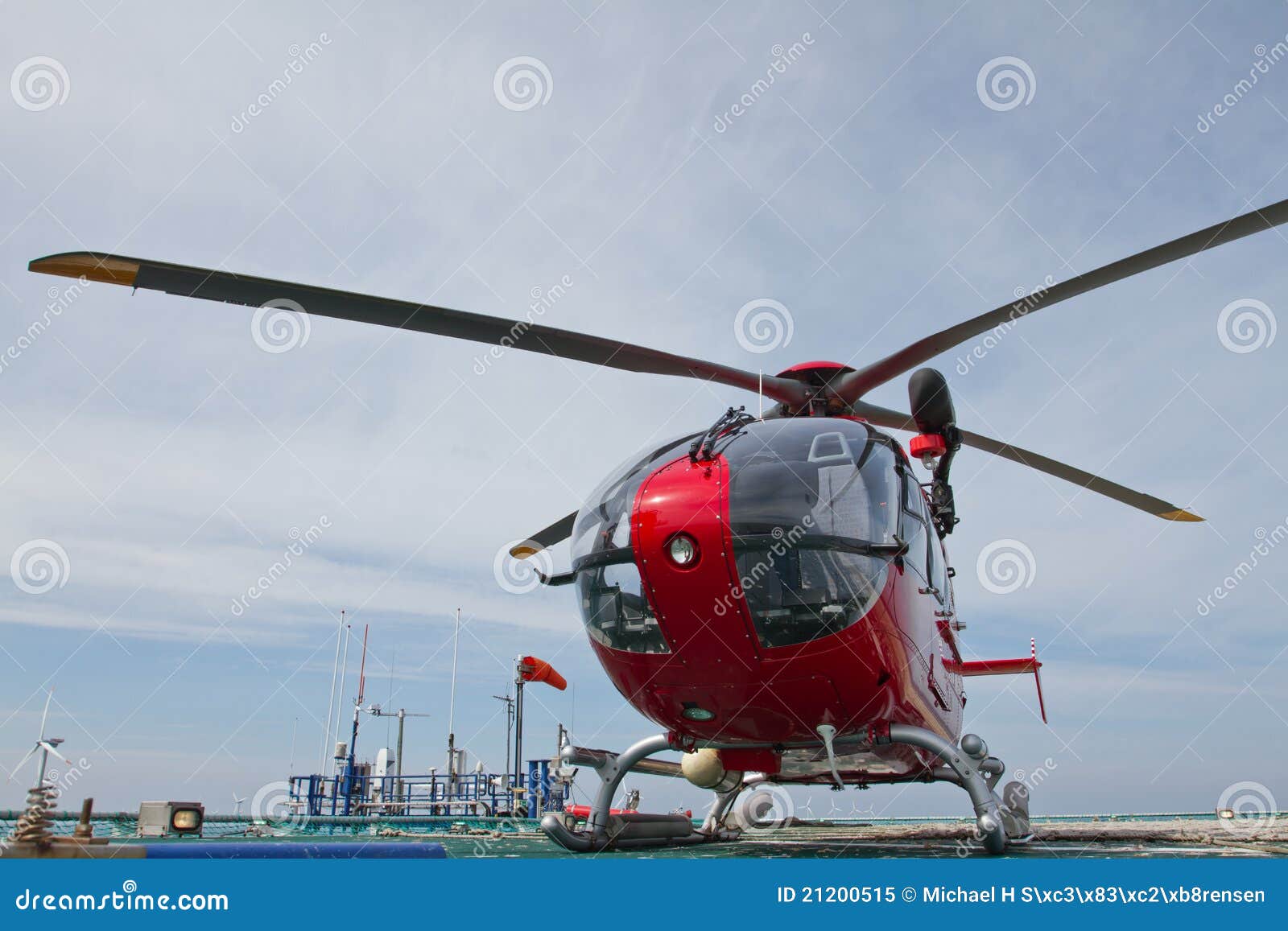 Helicopter on Offshore Platform Stock Image - Image of helicopter ...