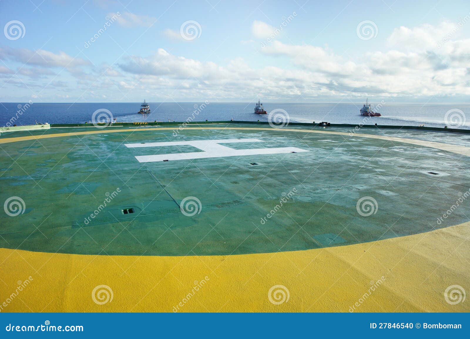 Helideck Offshore Drilling Rig Rig Move Stock Photos - Free & Royalty ...