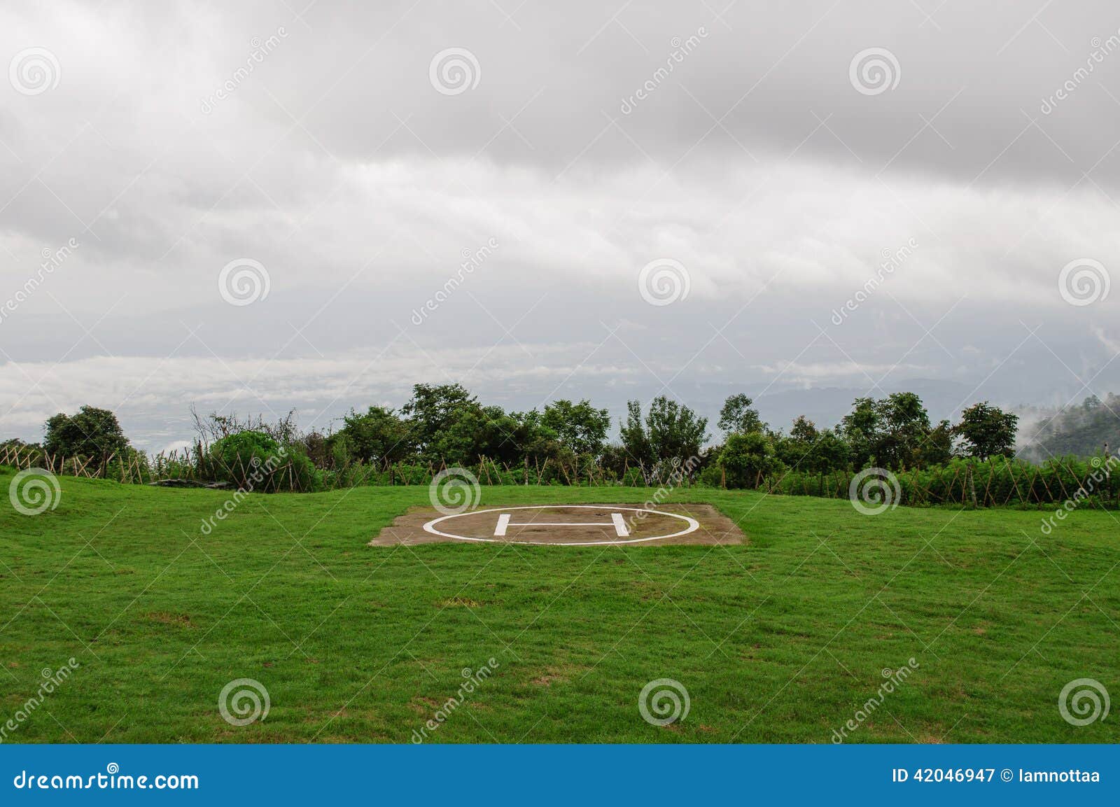 Helipad stock image. Image of directional, helipad, field - 42046947