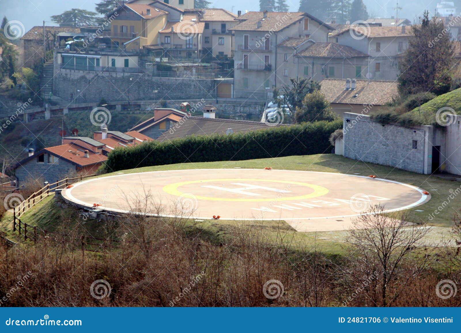 Heliport editorial photo. Image of helipad, transport - 24821706