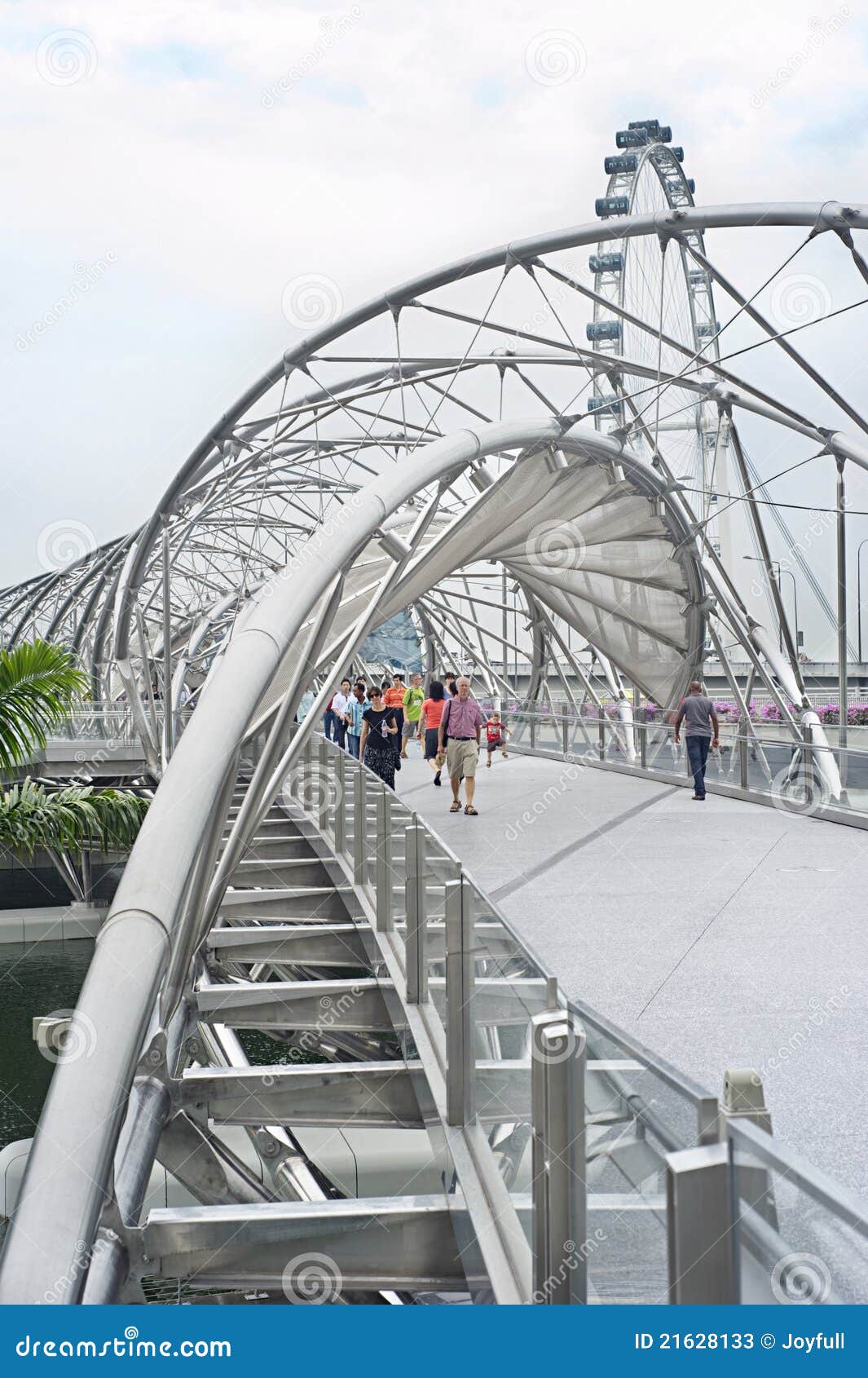 The Helix Bridge editorial stock photo. Image of move - 21628133