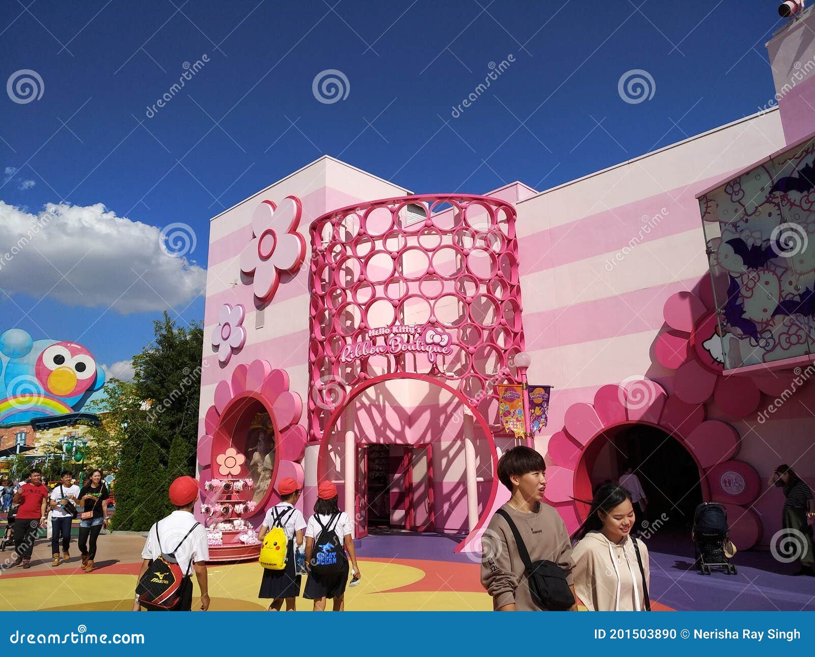 Hello Kitty Store at Universal Studios, Osaka, Japan Editorial Image ...