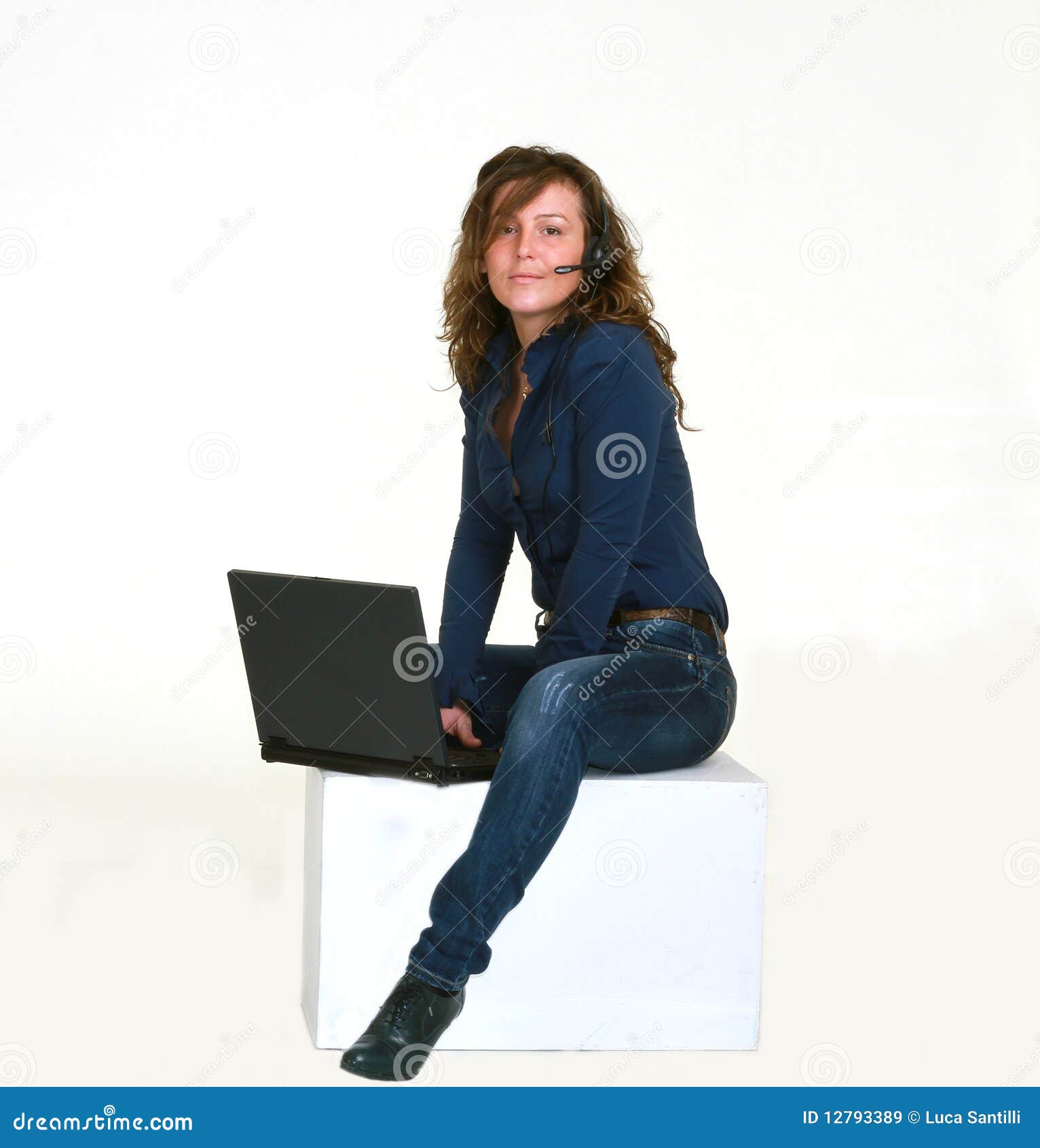 Help desk stock image. Image of listening, microphone - 12793389