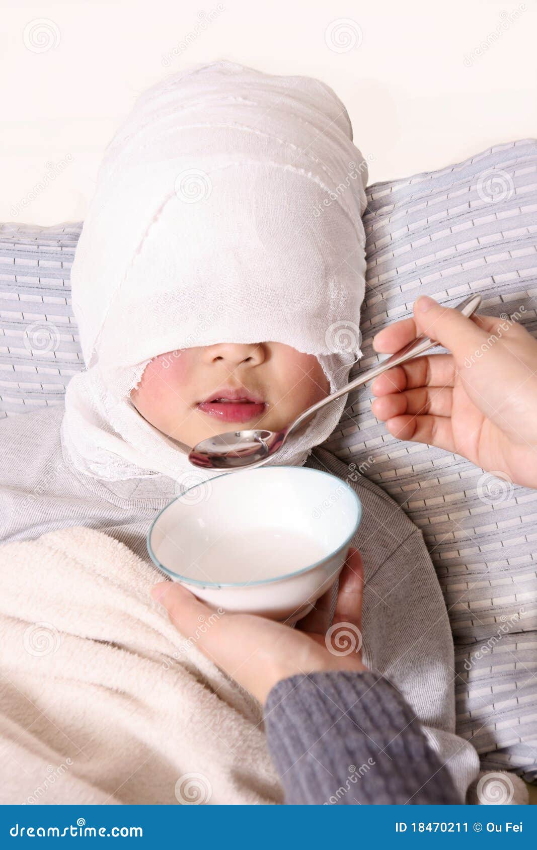 Help the wounded stock image. Image of help, feed, medical - 18470211