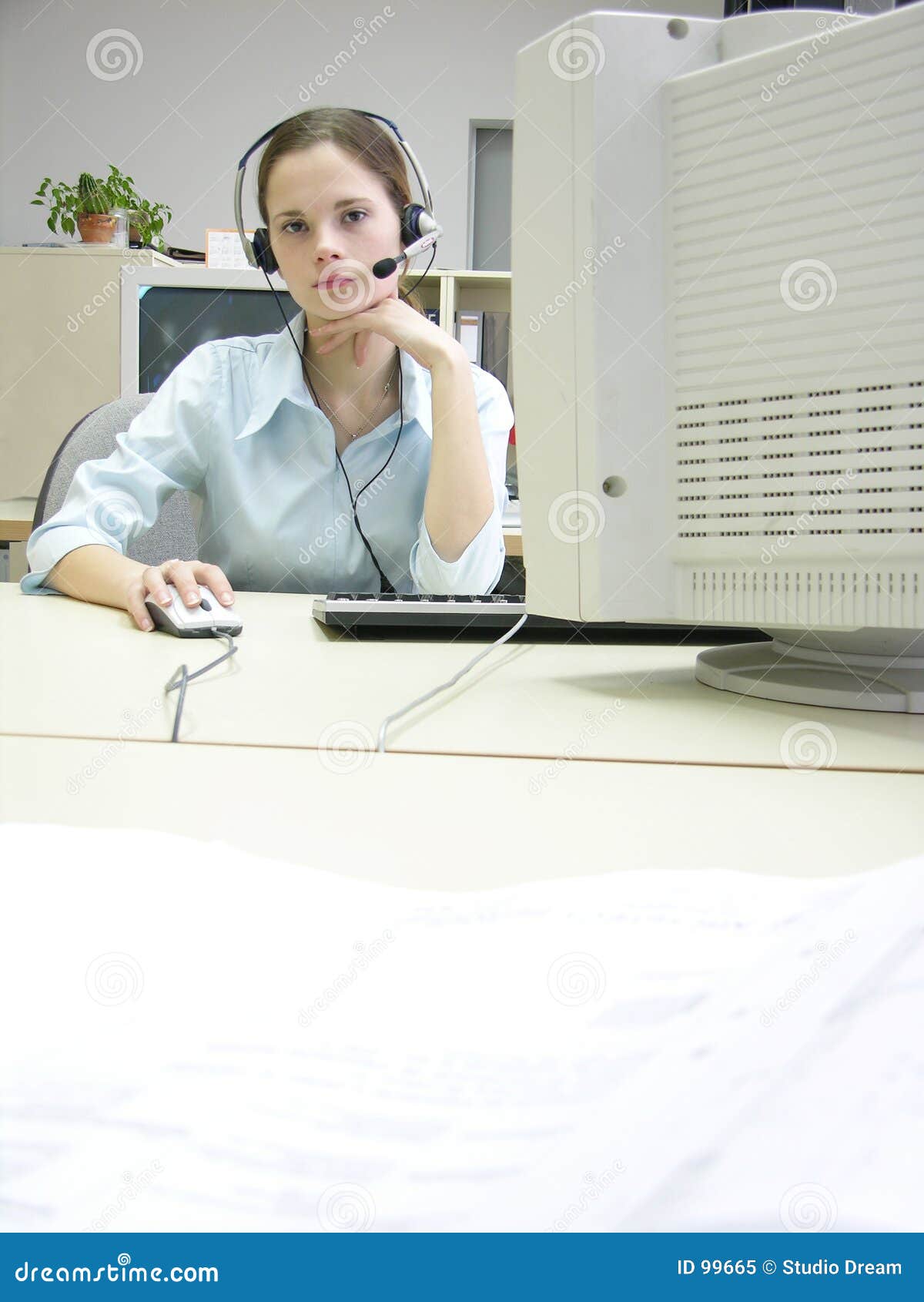 Helpdesk assistant stock image. Image of agreement, area - 99665