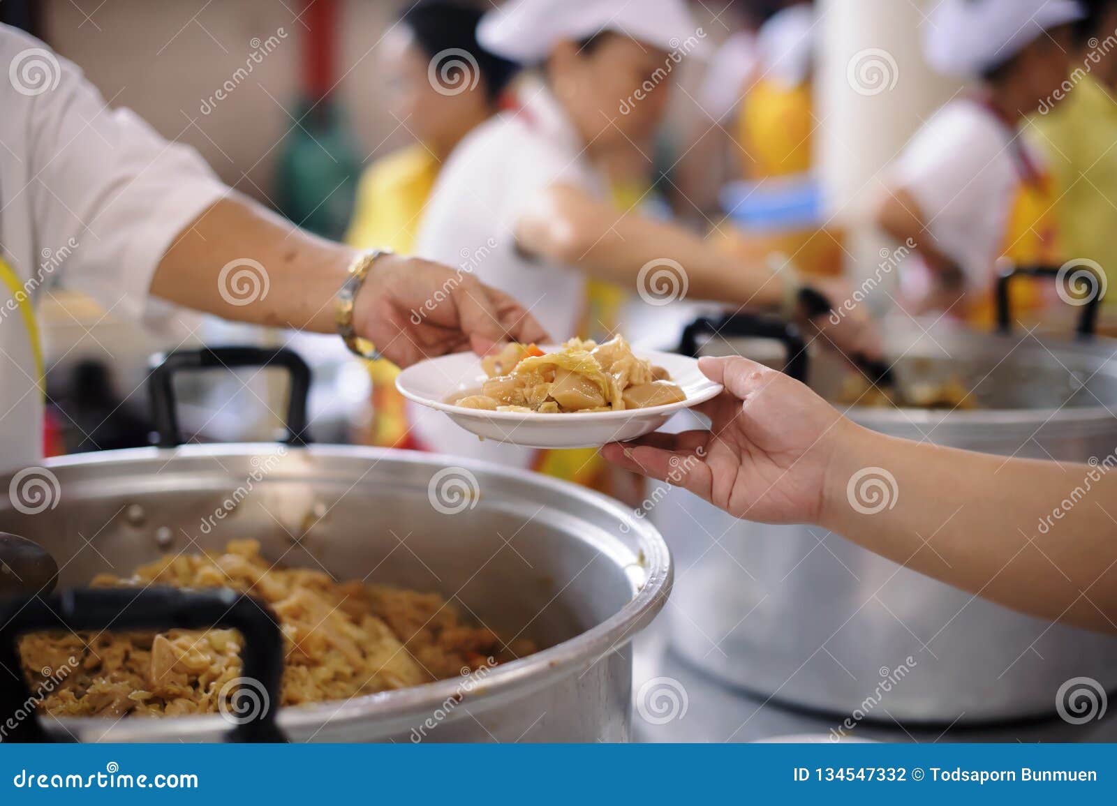 Helping Feed the Poor : the Concept of Hunger Editorial Photography ...