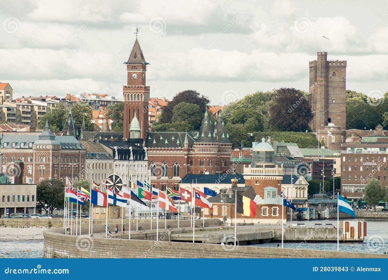Helsingborg harbor editorial stock photo. Image of landmark - 28039843