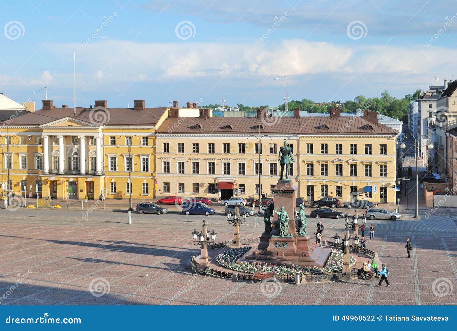 Helsinki, Senate Square editorial photography. Image of buildings ...