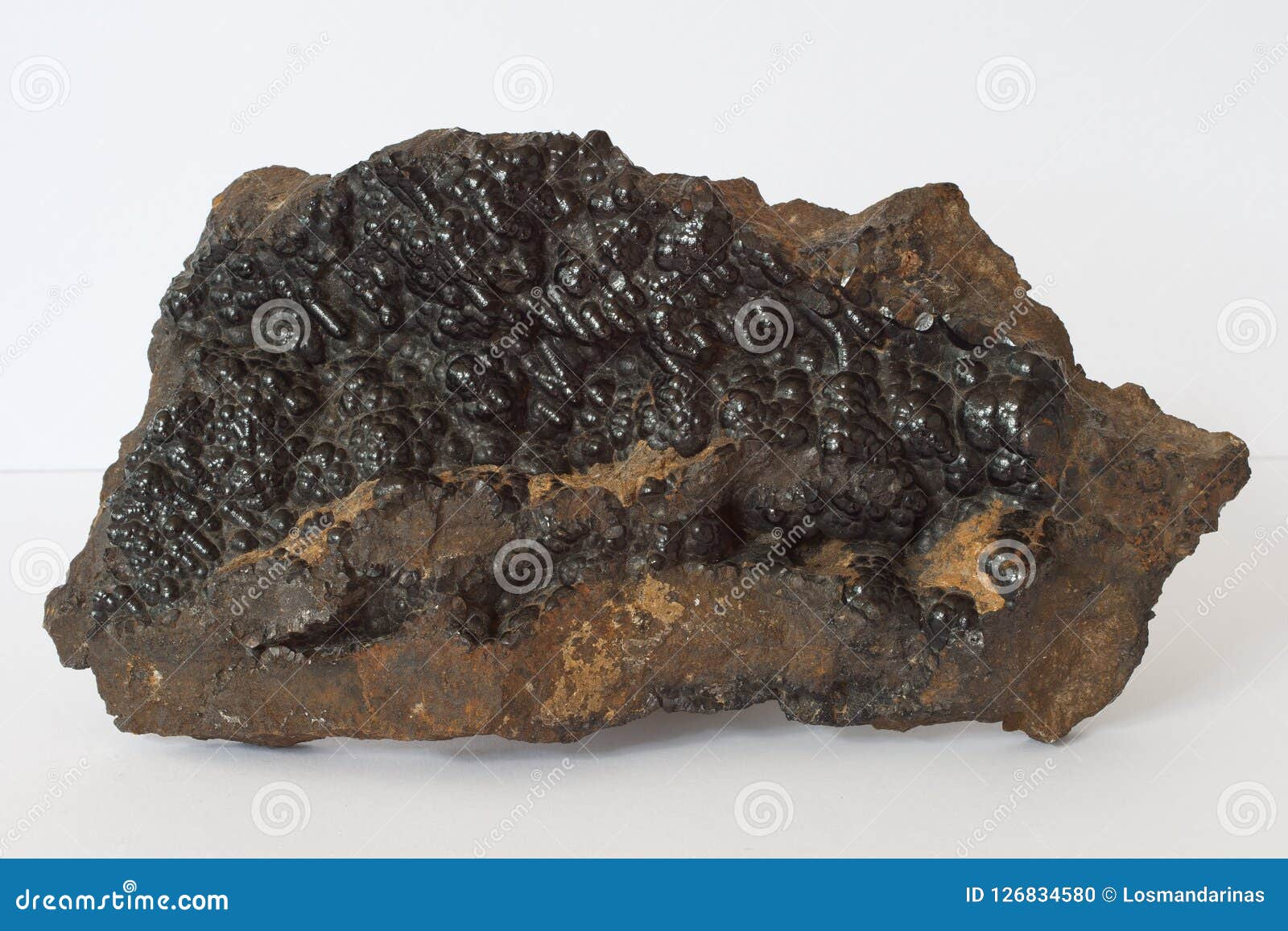 Hematites Con El Mineral Del Goethite Aislado Foto de archivo - Imagen ...
