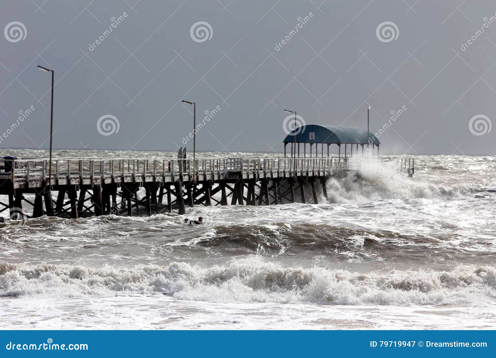 Henley Jetty stock image. Image of afternoon, waves, henley - 79719947