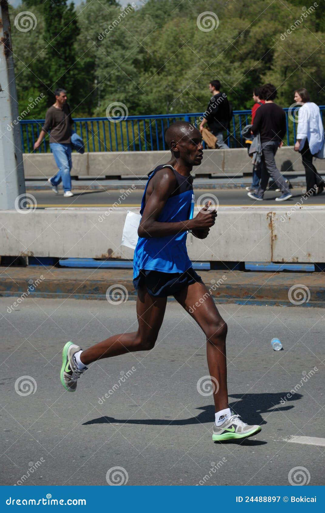 Henry Kemboi Runs in Belgrade Marathon Editorial Photography - Image of ...
