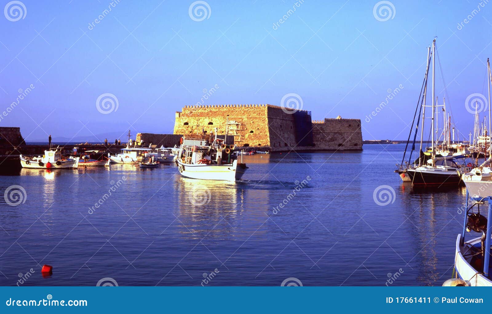 Heraklion harbour, Crete stock image. Image of mediterranean - 17661411