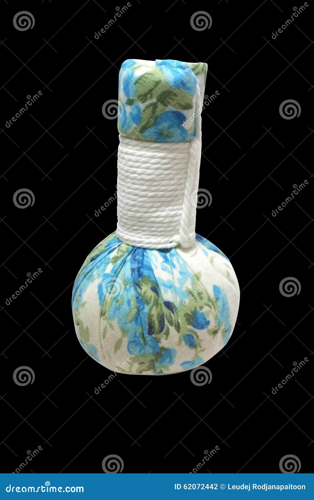 Herbal Compress Ball for Spa Treatment Stock Photo - Image of beauty ...