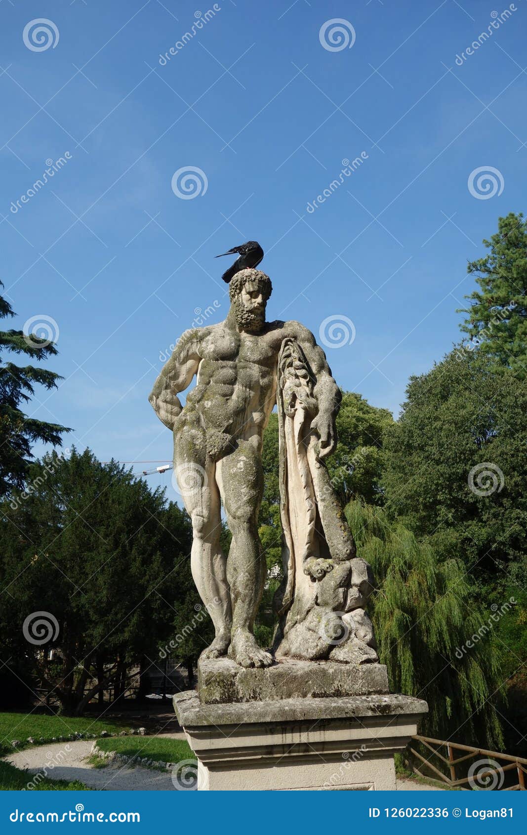 Hercules Statue in Salvi Garden Stock Photo - Image of palace, tourism ...