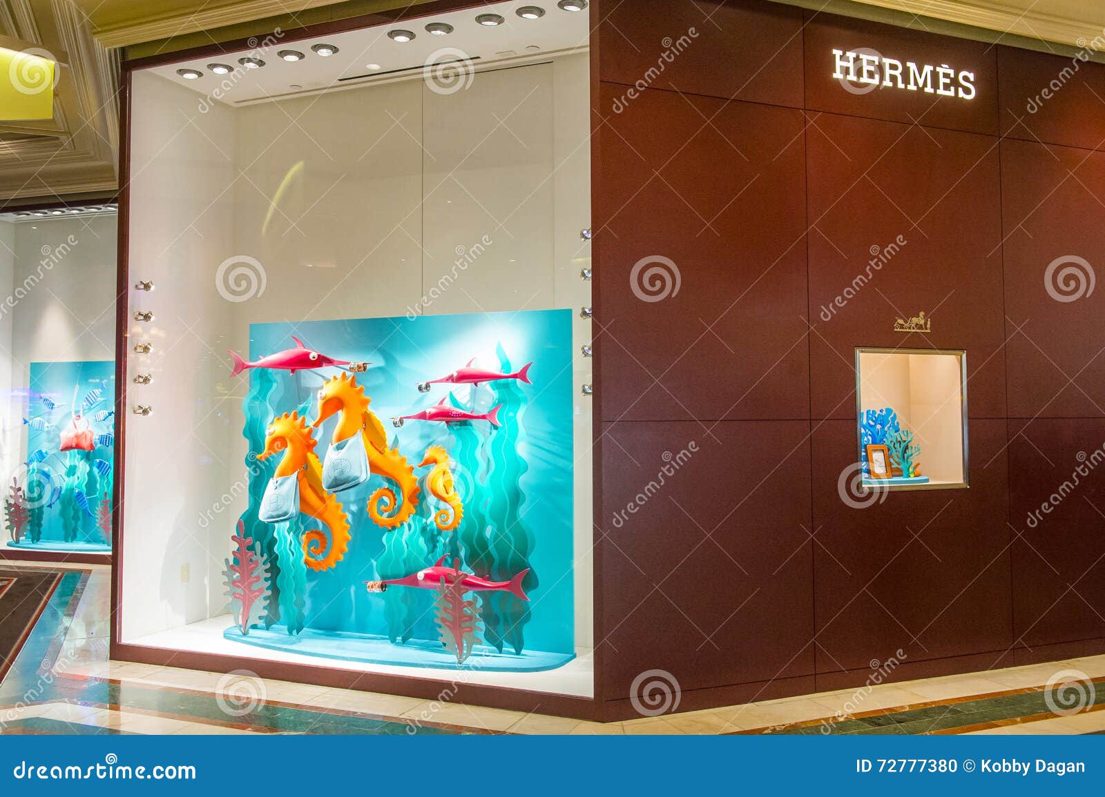 Hermes imagen editorial. Imagen de accesorios, negocios - 72777380