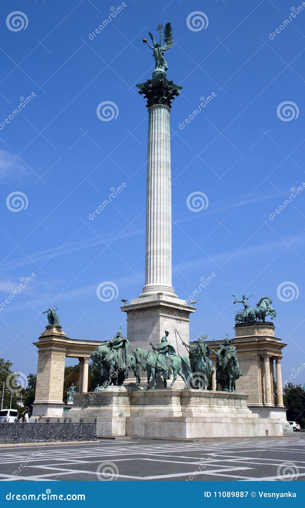 The Hero S Square, Budapest Stock Image - Image of exterior ...