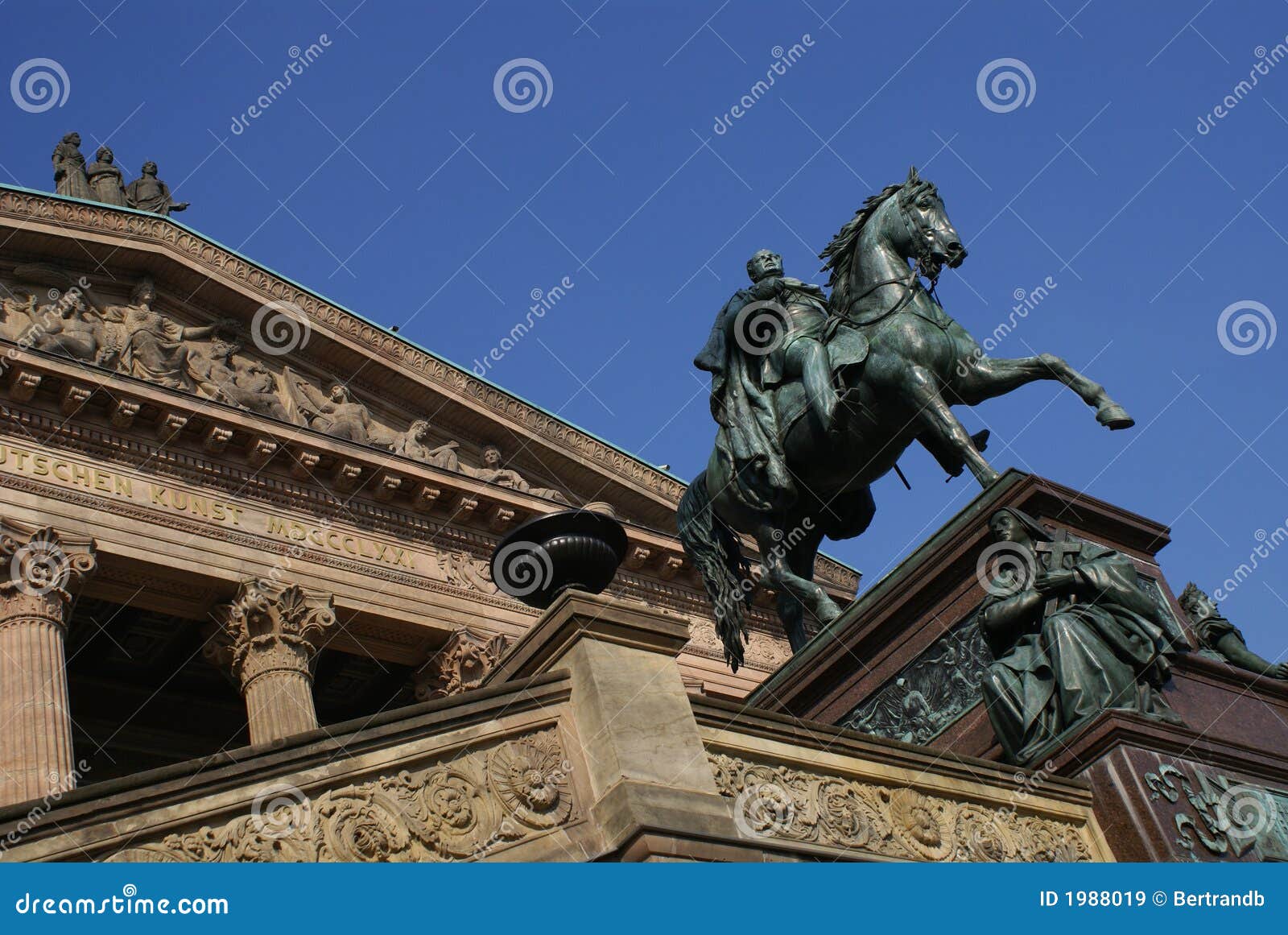 The Hero And The Temple Picture. Image: 1988019