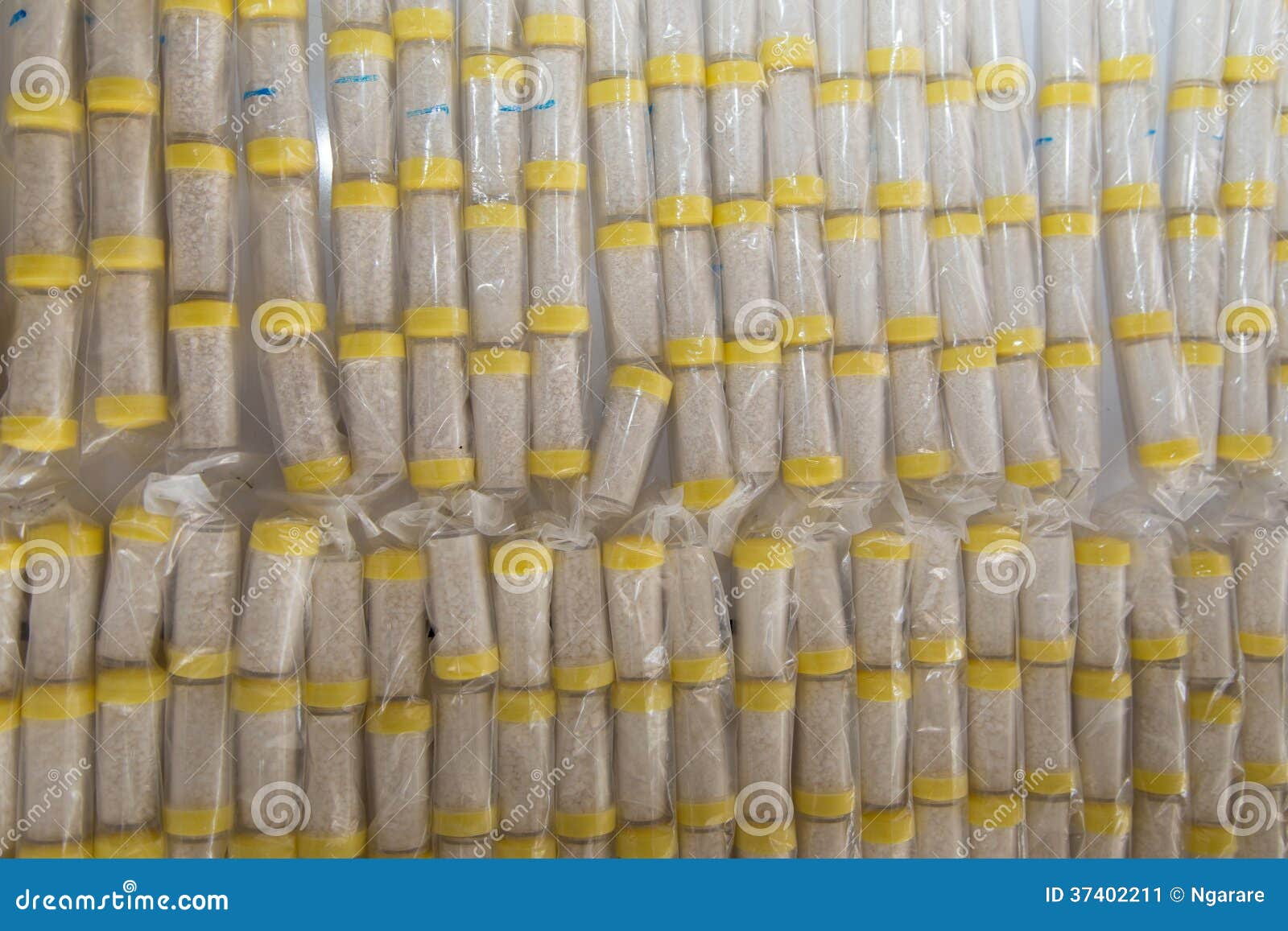 Heroin in package stock image. Image of abuse, cocaine - 37402211