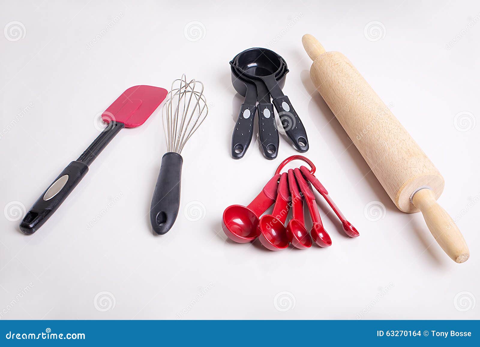 Herramientas Del Panadero Para Las Galletas Foto de archivo - Imagen de ...