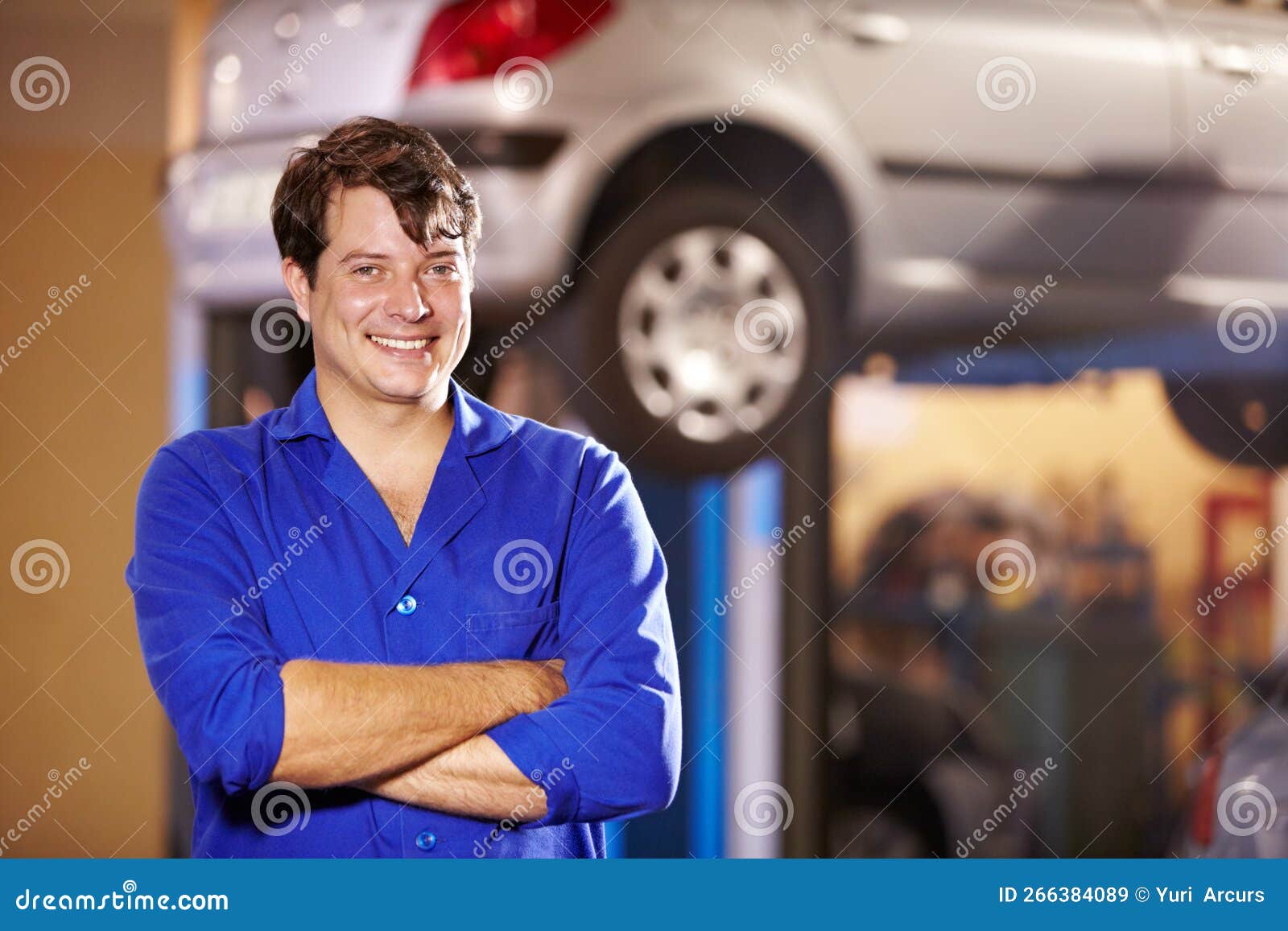Hes Confident in His Work. Portrait of a Confident Male Mechanic in the ...