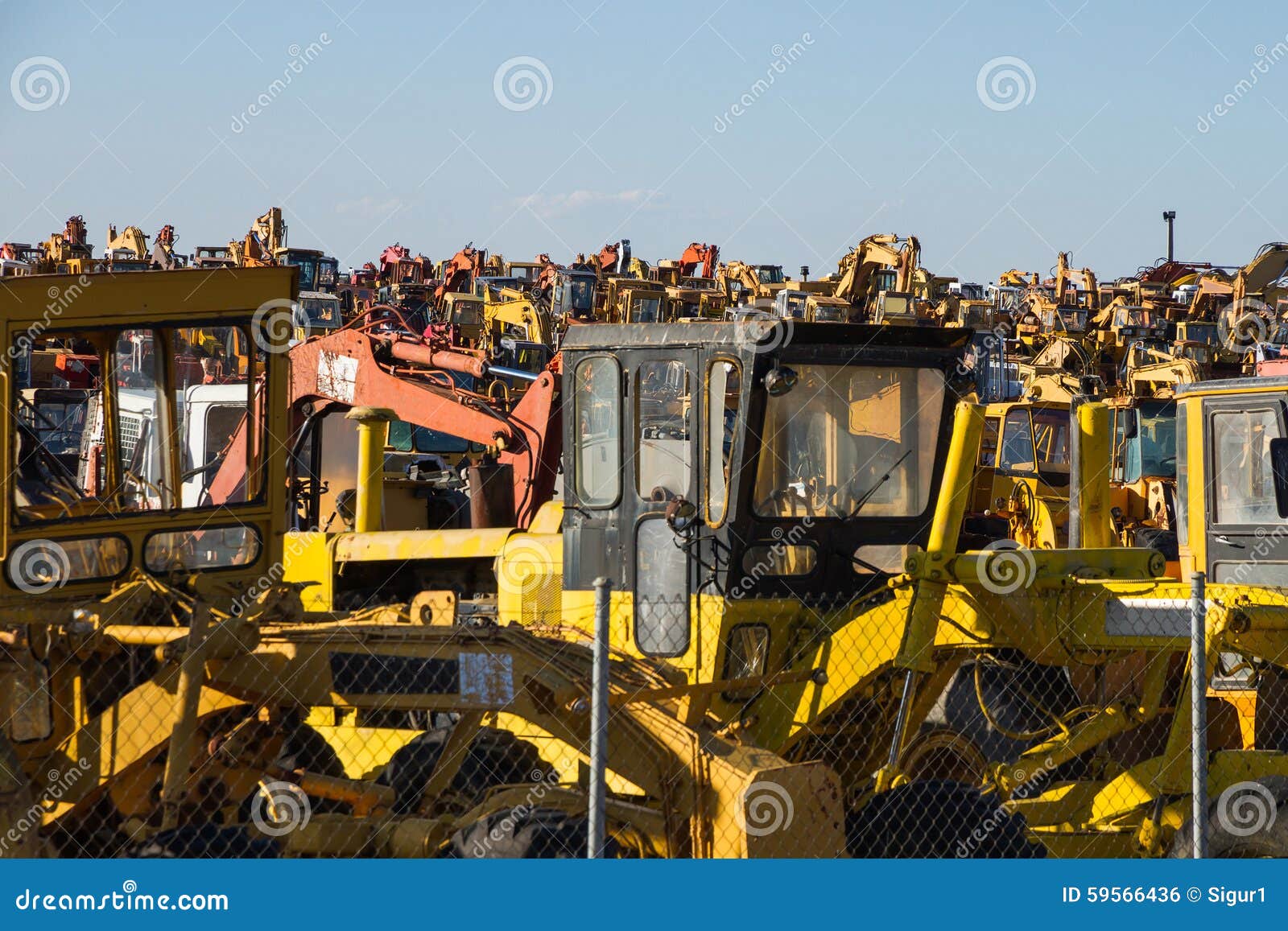 Het Afdanken Van Bouwmachines Stock Foto - Image of werktuigkundigen ...