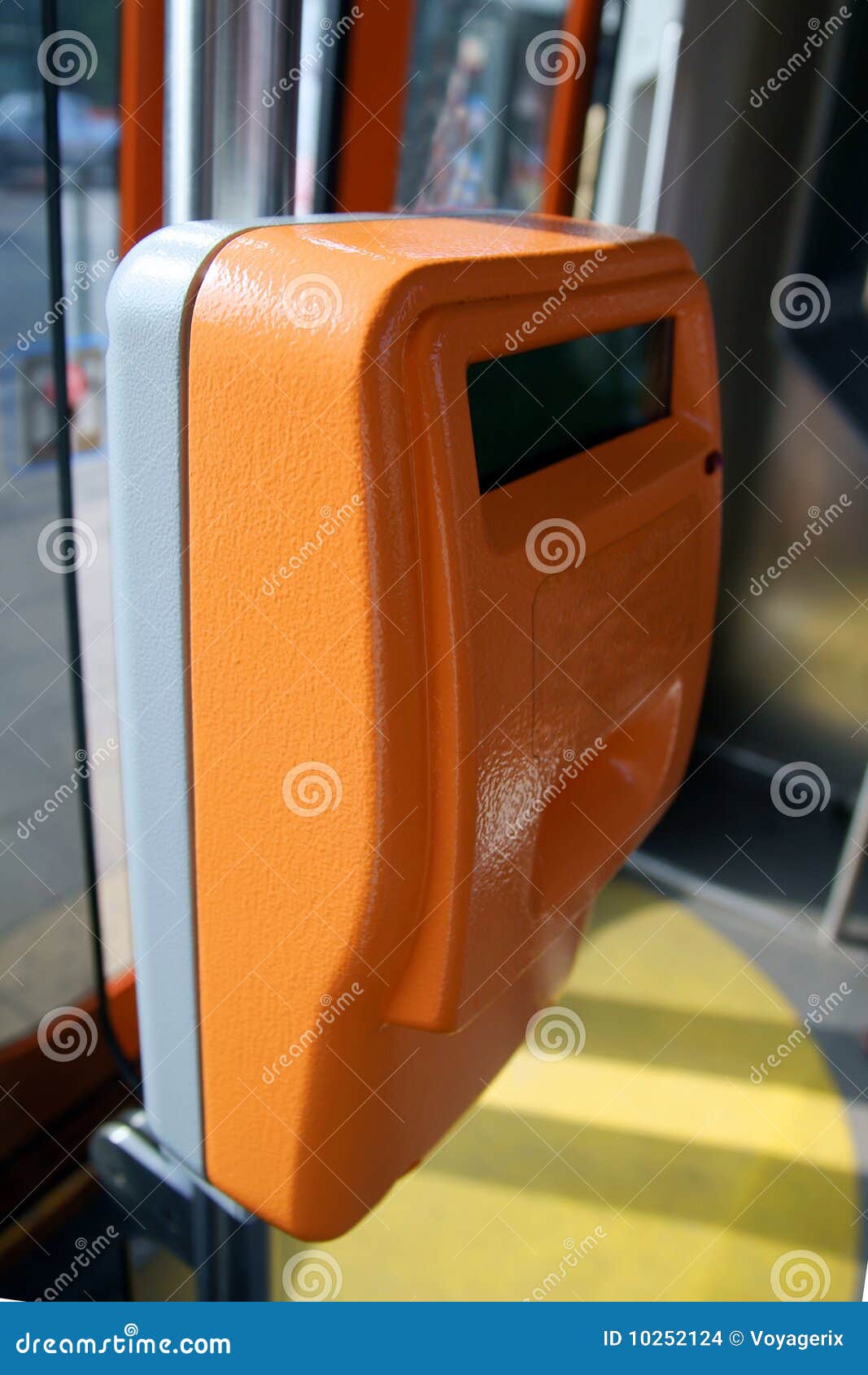 Het Bevestigen Van Machine in Tram, Karretje, Tram Stock Foto - Image ...