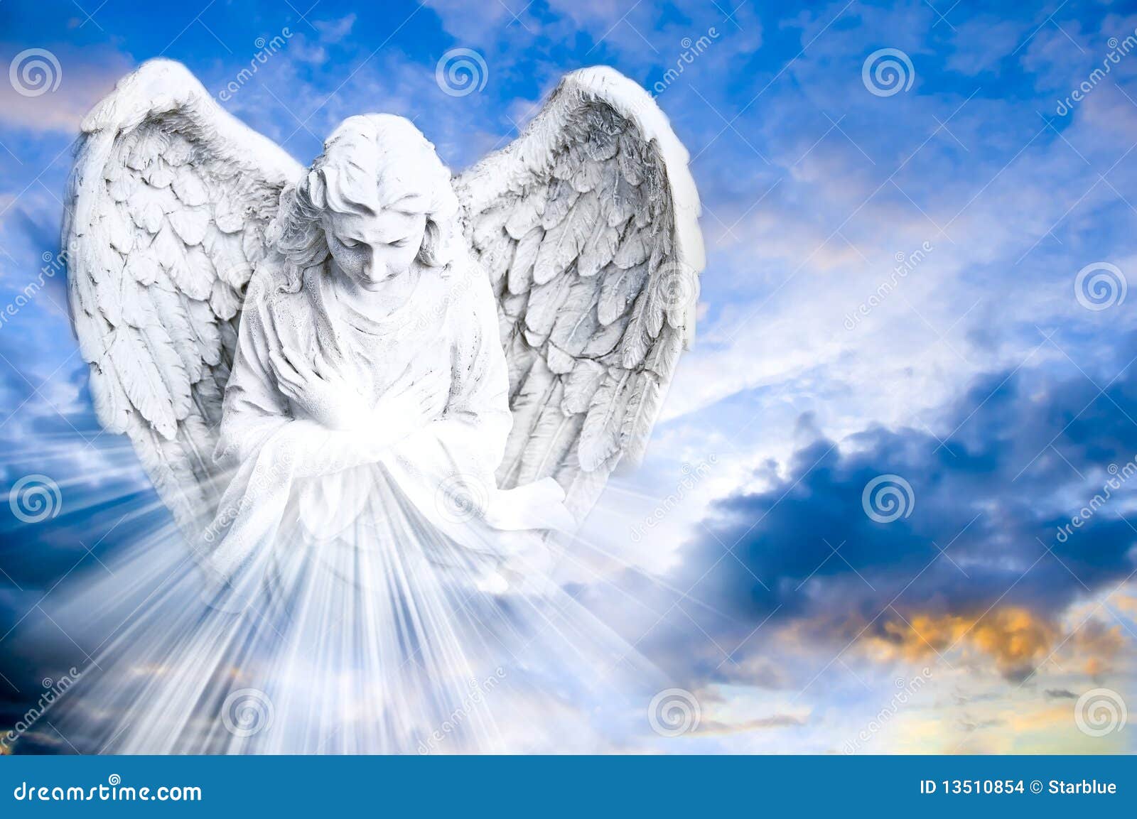 Het Brengende Licht Van De Engel Stock Foto - Image of vrede, aura ...