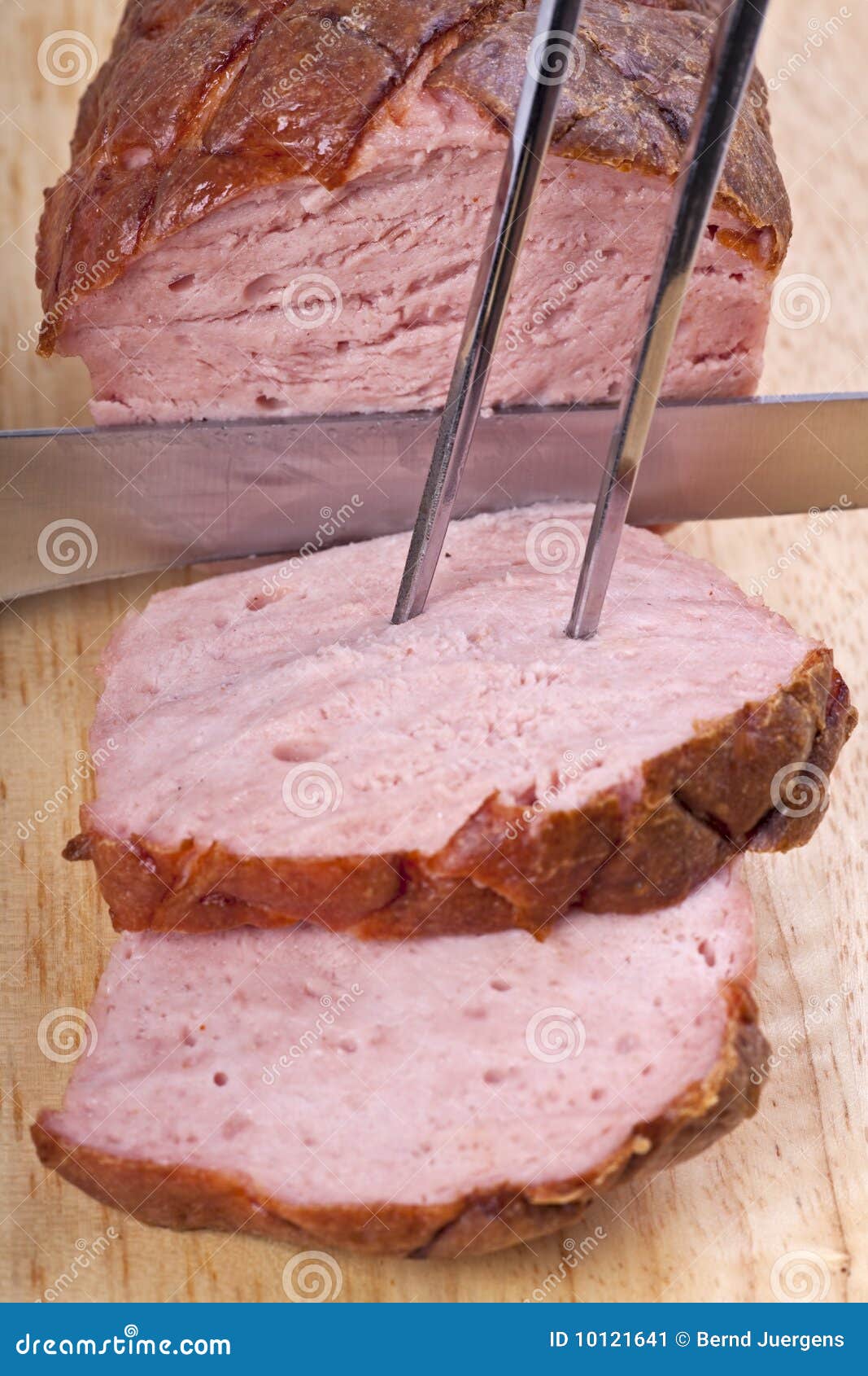 Het brood van het vlees stock afbeelding. Image of eigengemaakt - 10121641