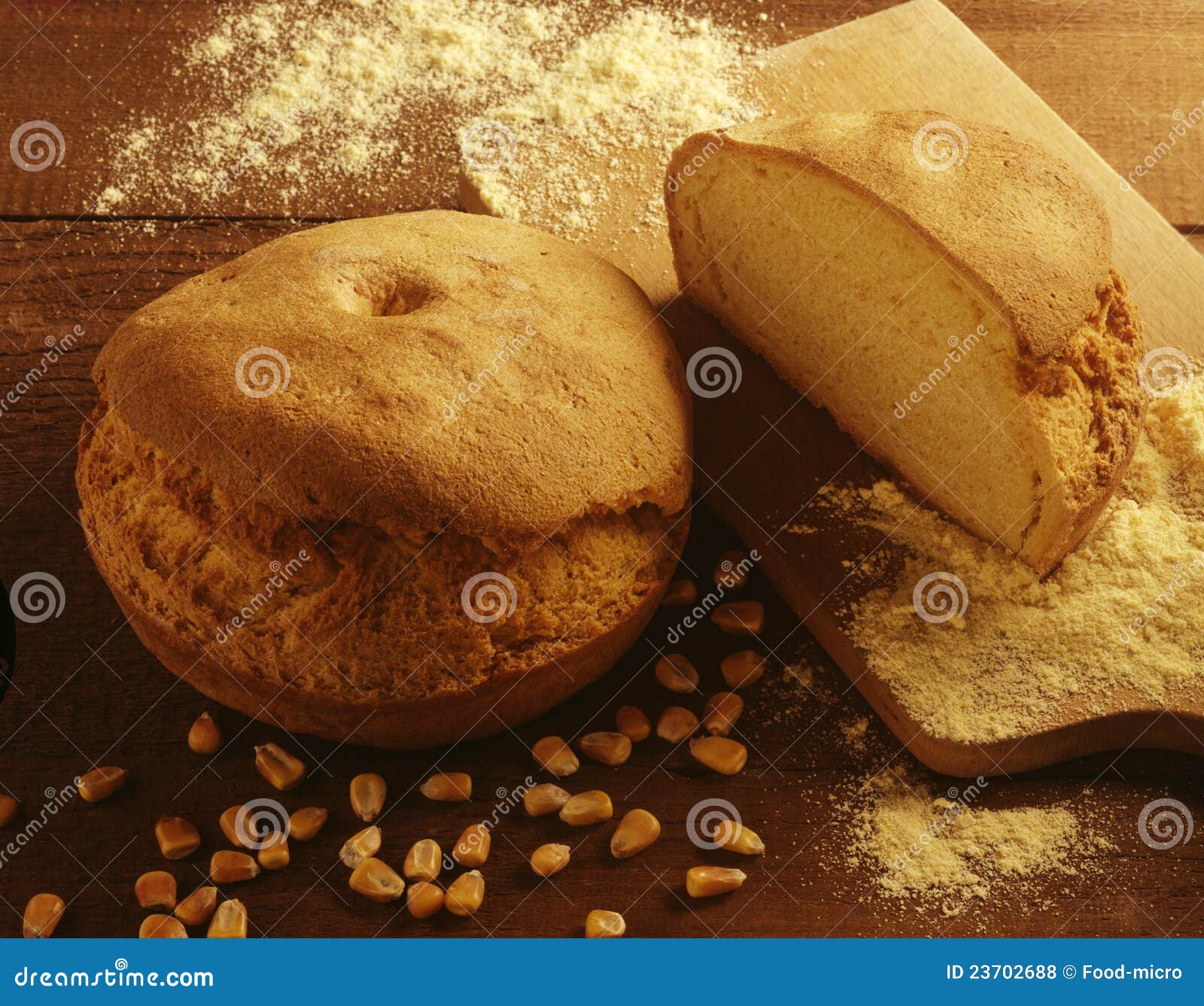 Het Broodbrood Van Het Graan Stock Foto - Image of baskisch: 23702688