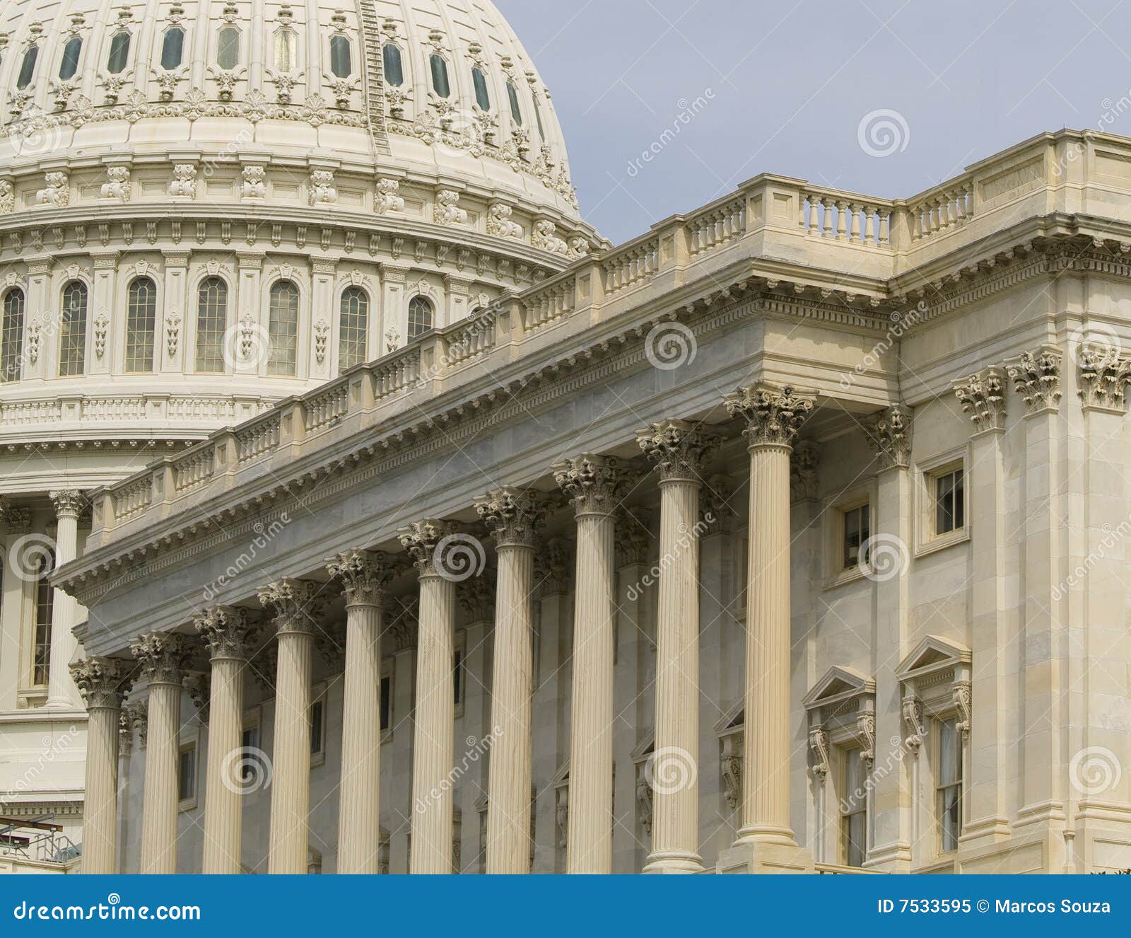 Het Capitool stock afbeelding. Image of oriëntatiepunt - 7533595