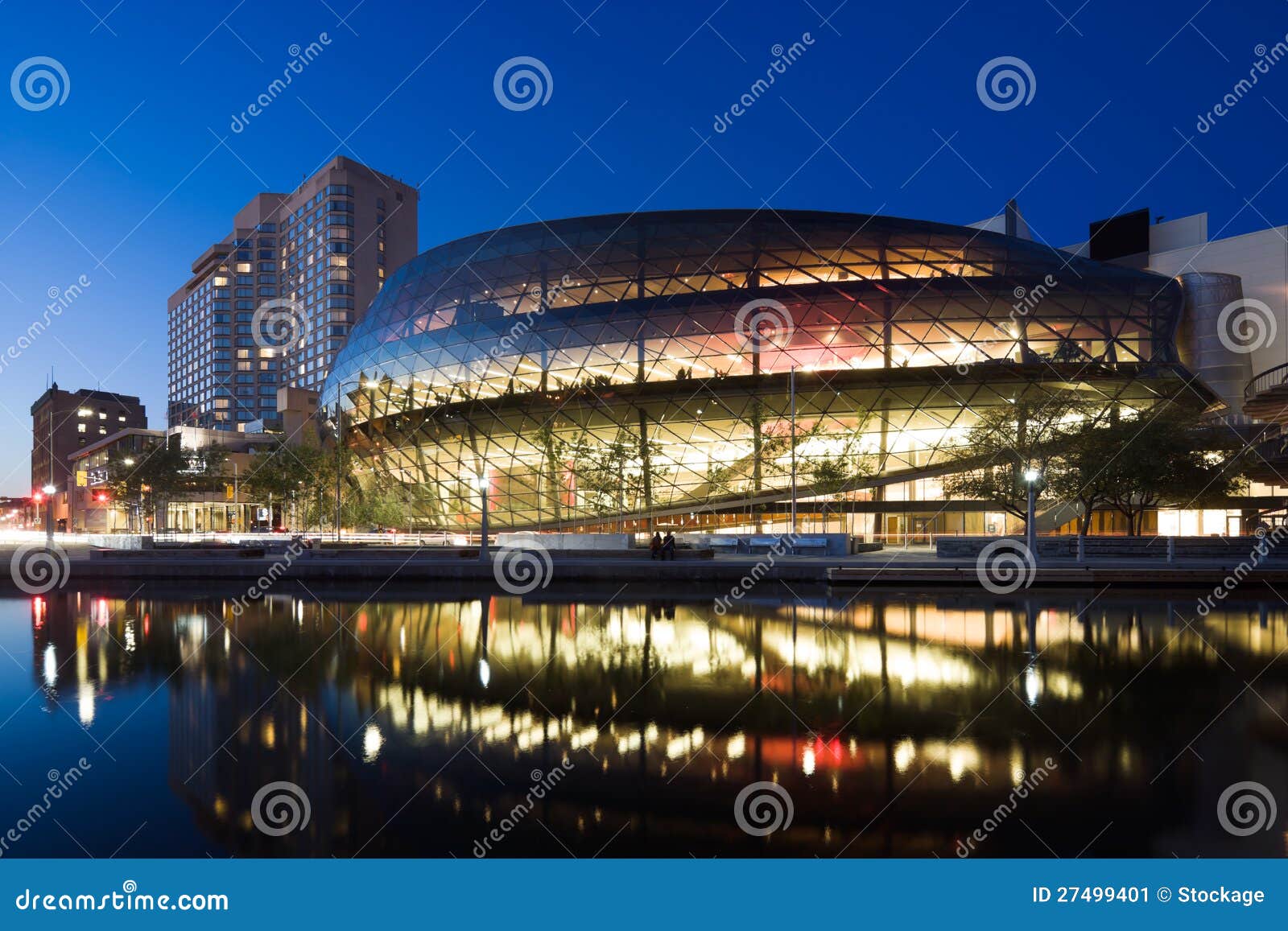 Het Centrum Van De Overeenkomst Van Ottawa Stock Afbeelding - Image of ...