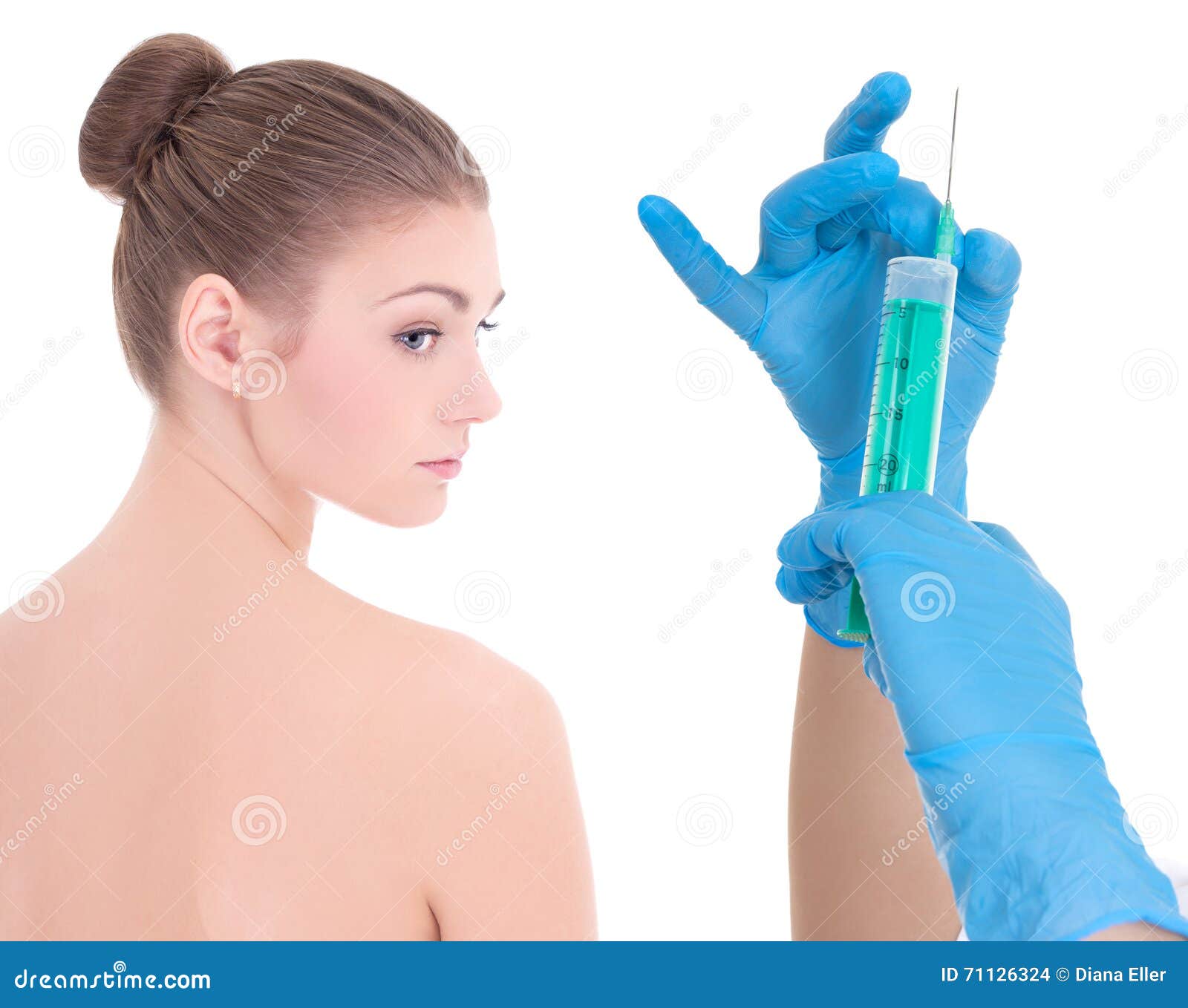 Het Concept Van De Botoxinjectie - Handen Met Spuit En Jonge Mooi Stock ...