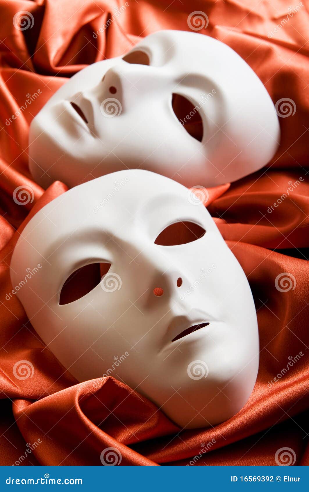 Het Concept Van Het Theater - Witte Maskers Stock Foto - Image of drama ...
