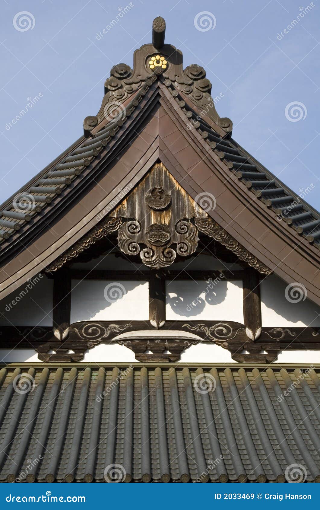 Het Dak van de tempel stock afbeelding. Image of bouw - 2033469