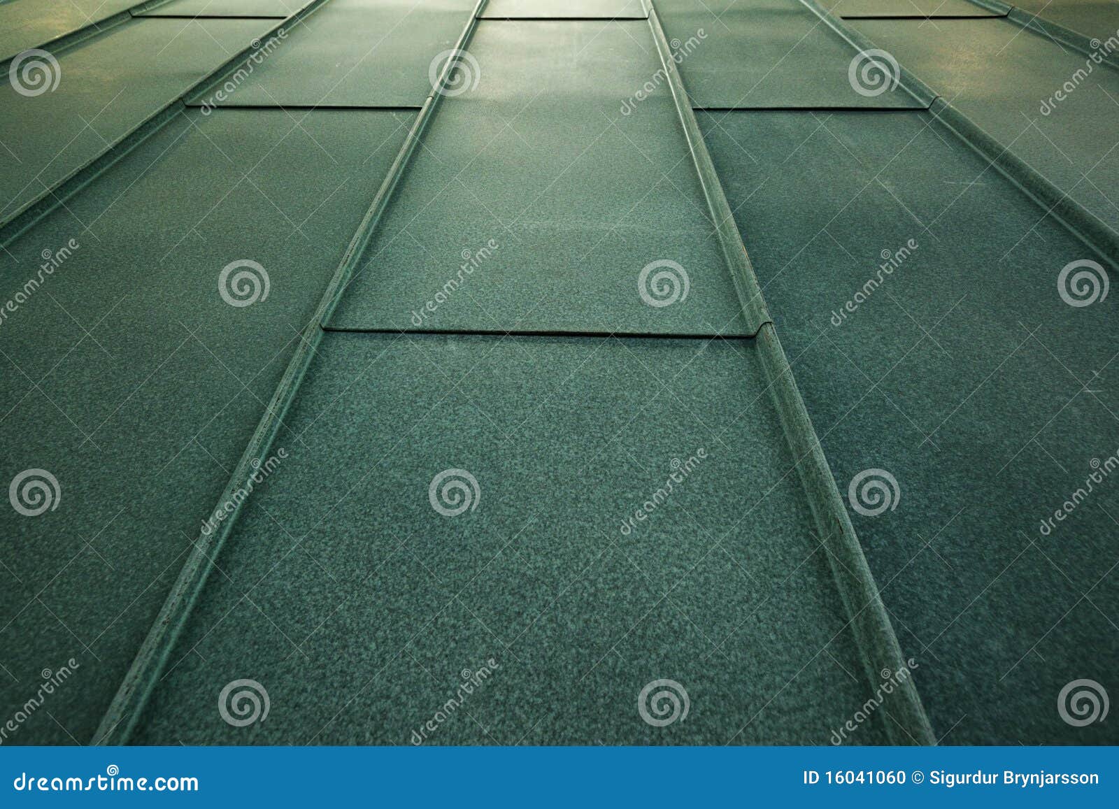 Het dak van het koper stock foto. Image of bekleed, gebouw - 16041060