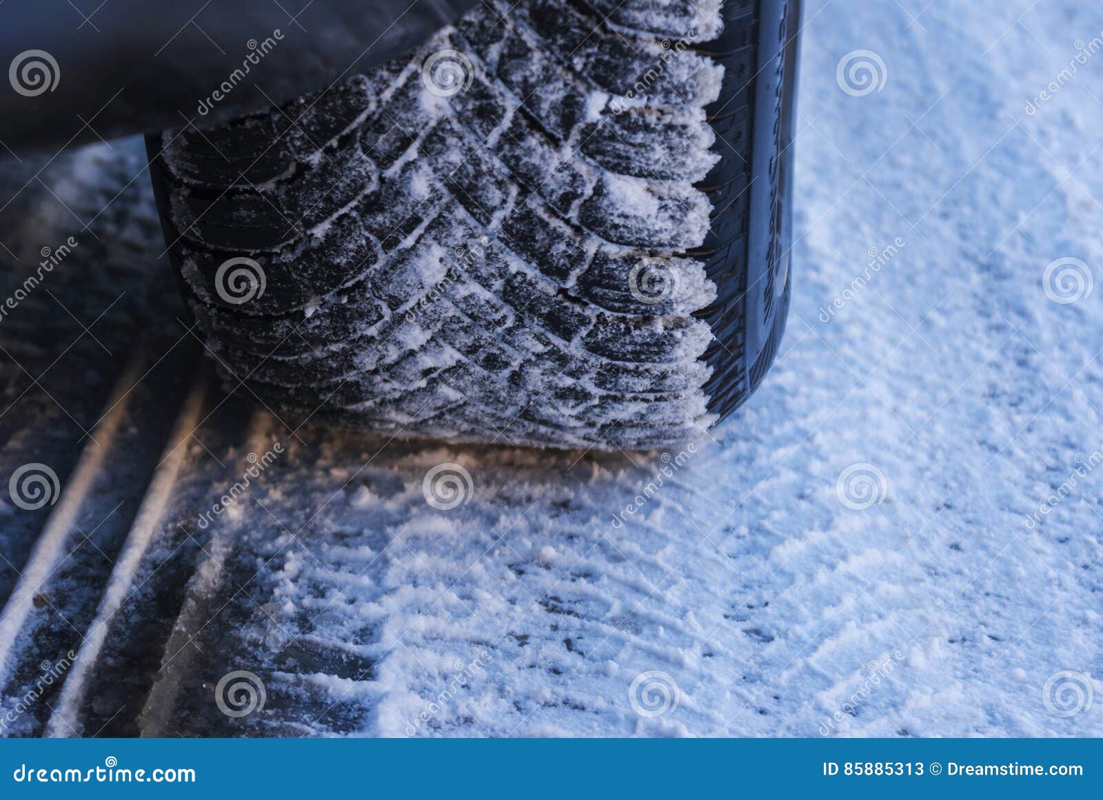 Het detail van de autoband stock afbeelding. Image of onderhoud - 85885313