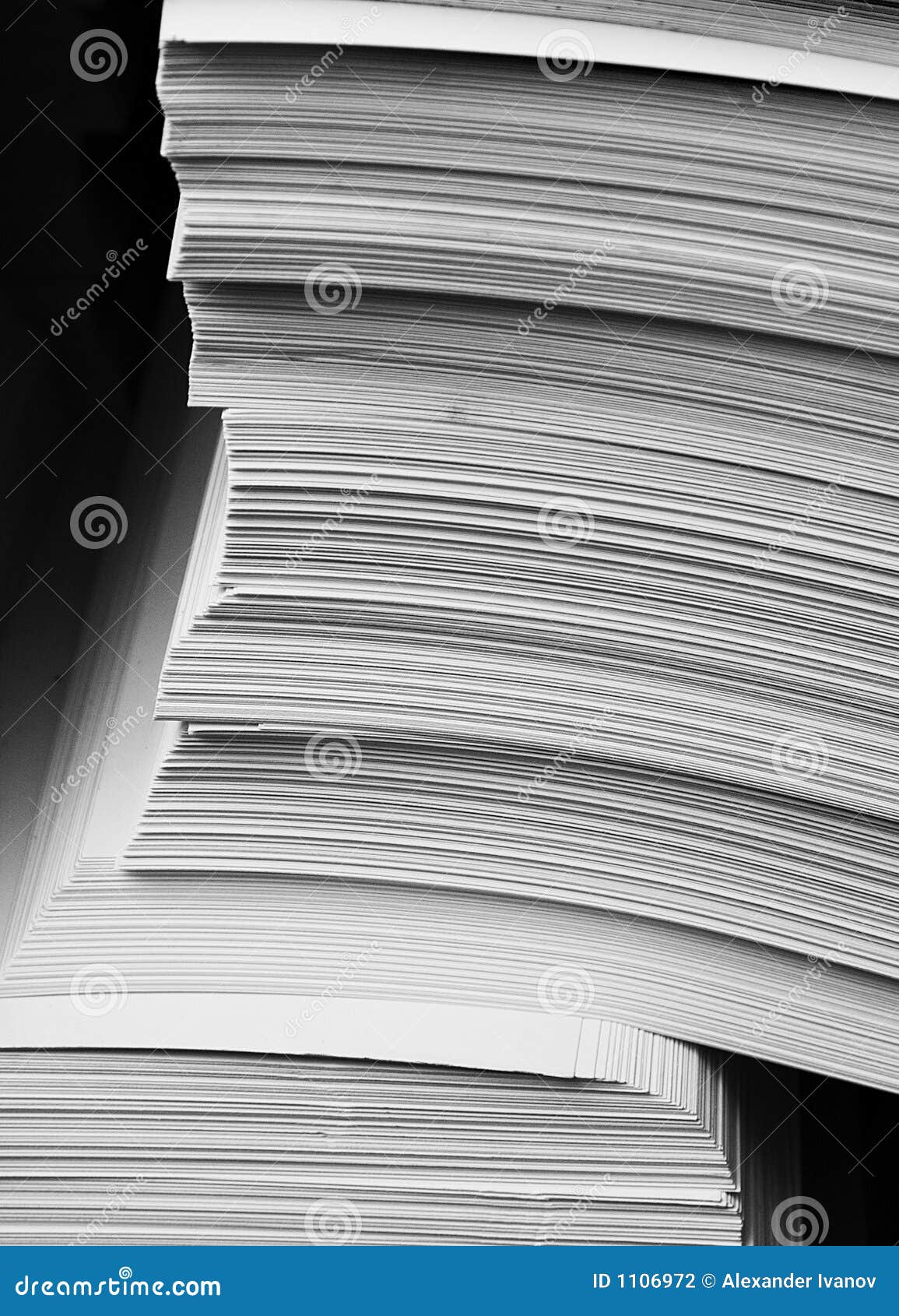 Het document stock foto. Image of oordeel, album, zwart - 1106972