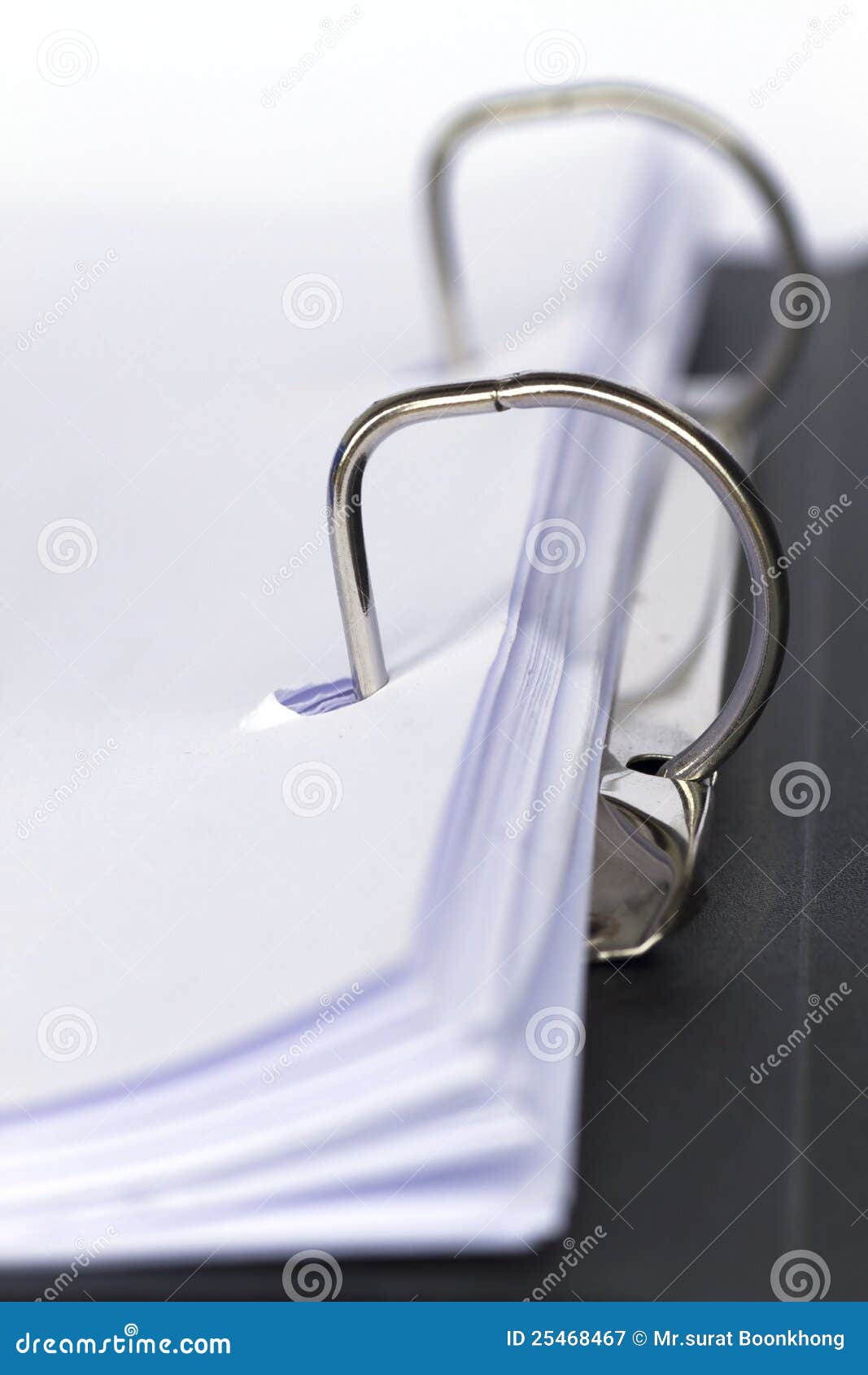 Het Dossier Van Het Document Stock Afbeelding - Image of handeling ...