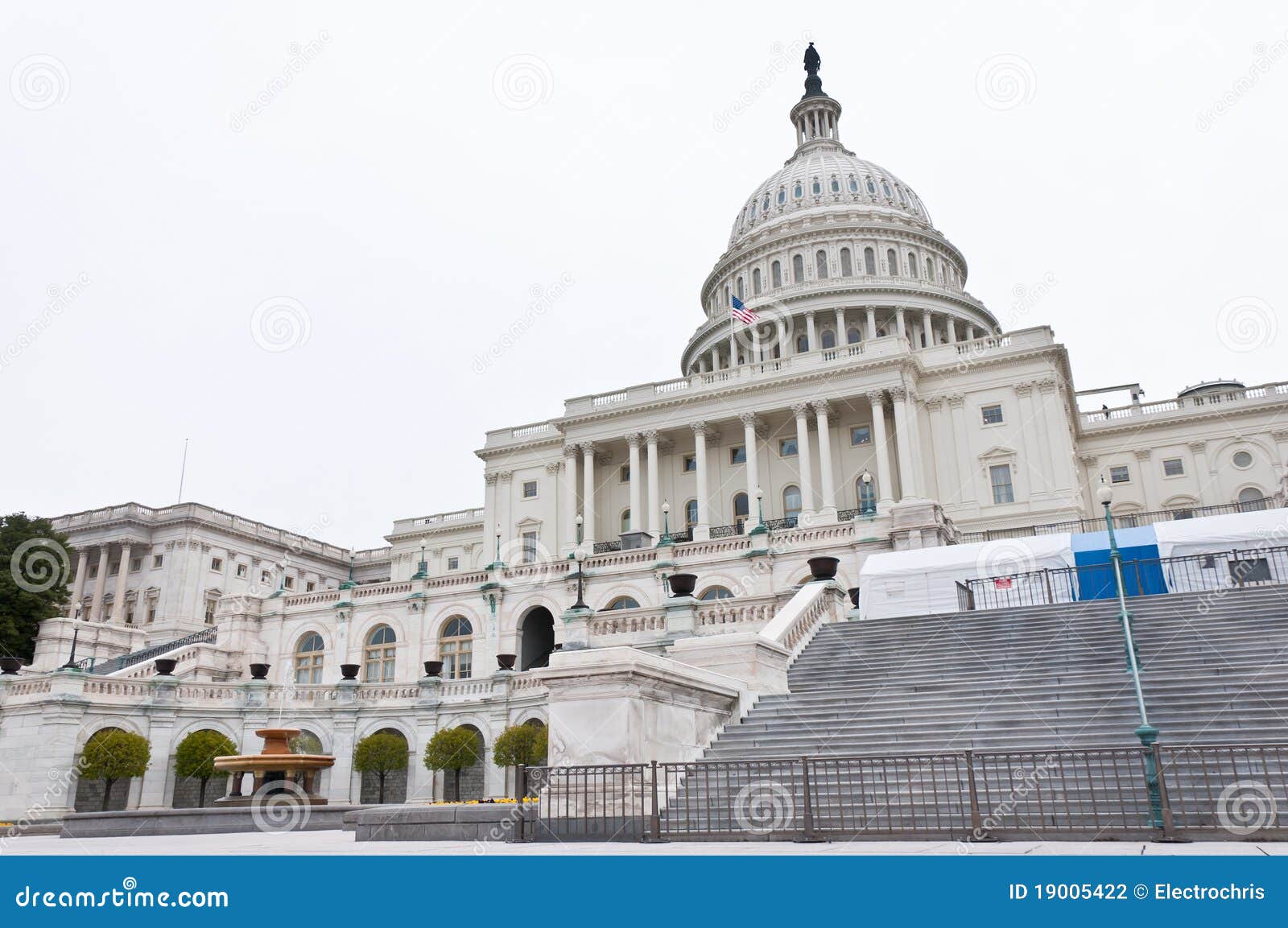 Het Gebouw Van Het Capitool Redactionele Fotografie - Image of senaat ...