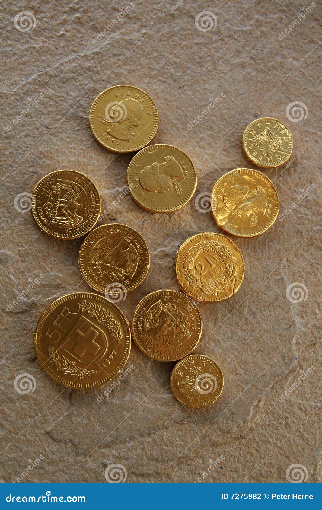 Het Geld van de chocolade stock foto. Image of muntstukken - 7275982