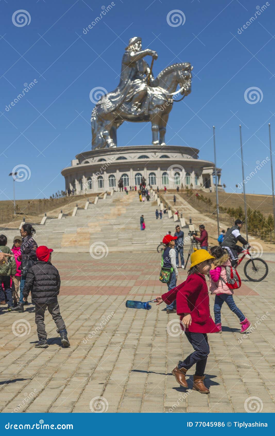 Het Grootste Standbeeld Van De Wereld Van Chinghis Khan Redactionele ...