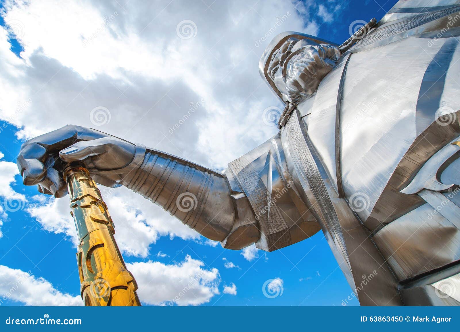 Het Grootste Standbeeld Van De Wereld Van Genghis Khan Redactionele ...