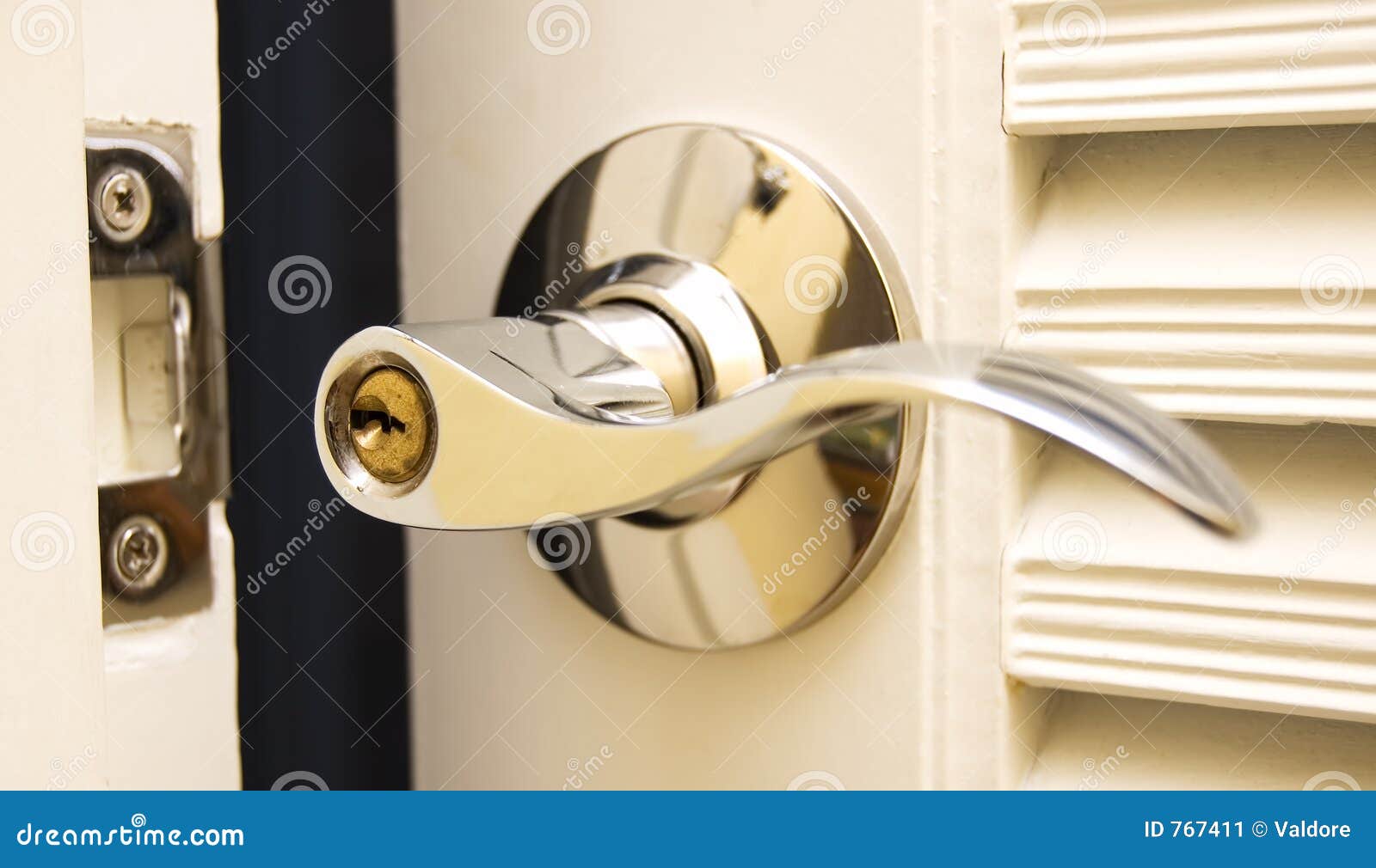 Het Handvat van de deur stock afbeelding. Image of slot - 767411