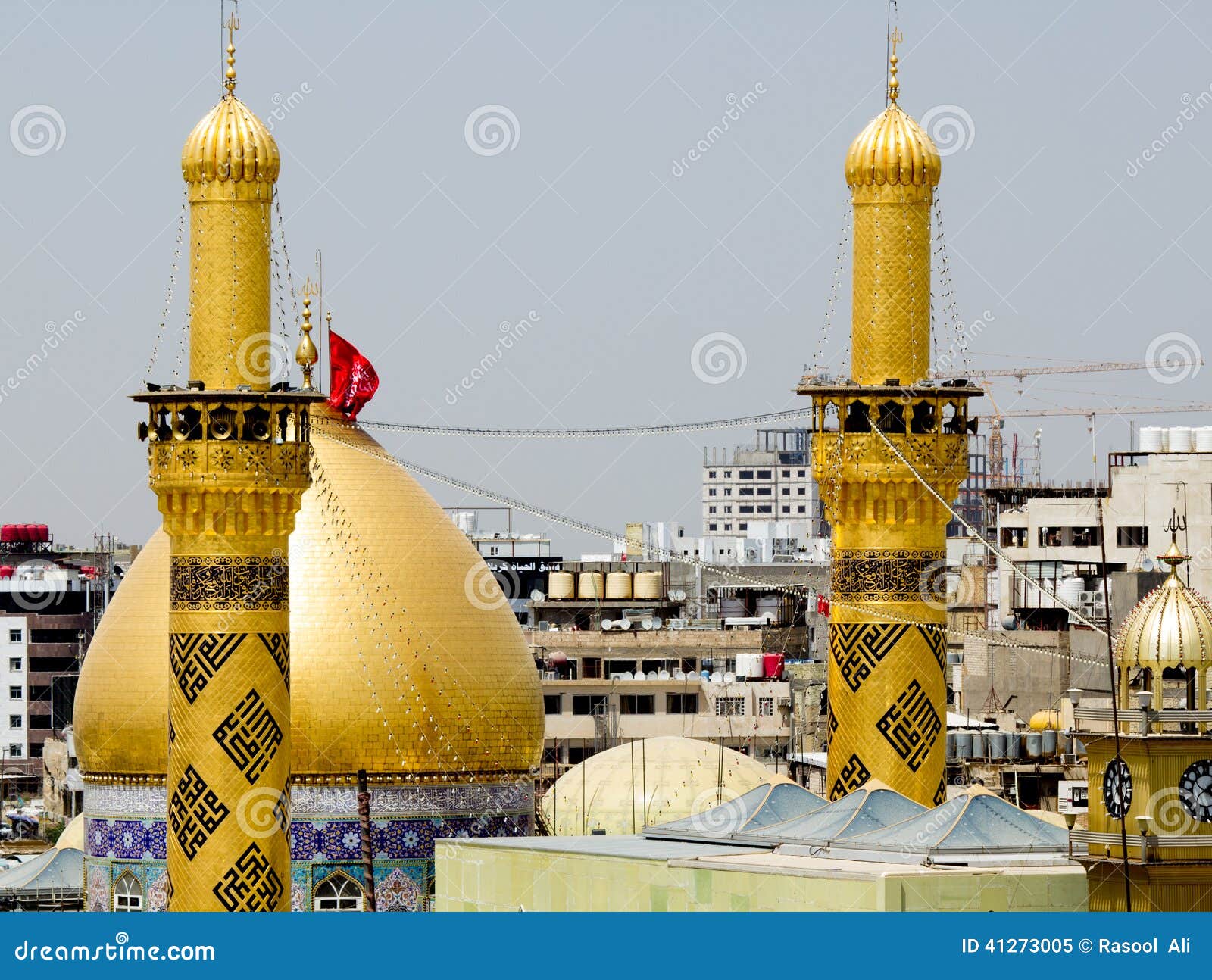 Het Heiligdom Van Imam Hussein in Karbala Stock Afbeelding - Image of ...