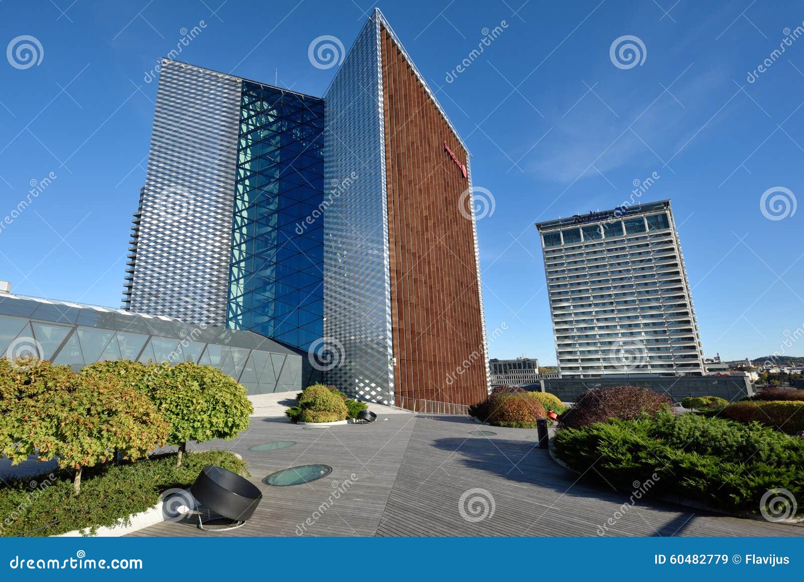 Het Hoofdkantoor Van Swedbank, Vilnius Redactionele Stock Afbeelding ...