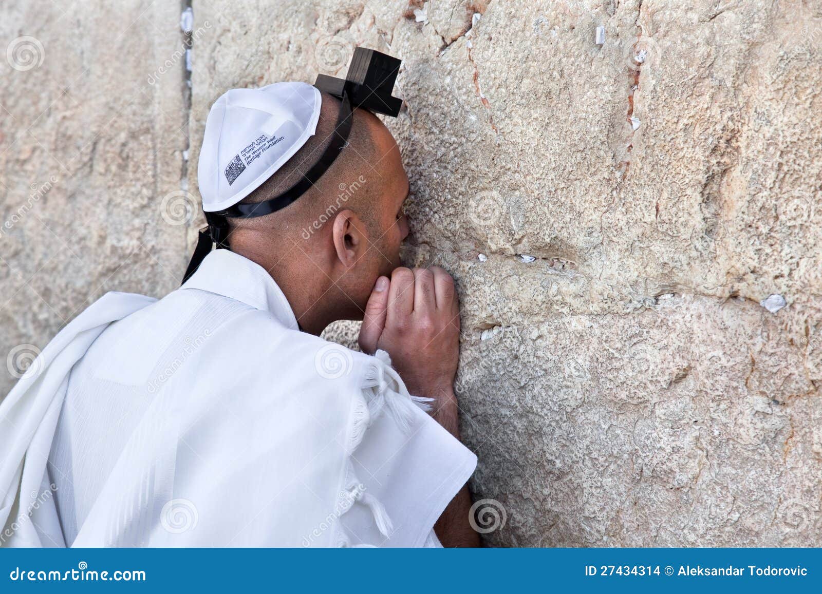 Het Joodse Bidden Bij De Westelijke Muur Redactionele Stock Afbeelding ...