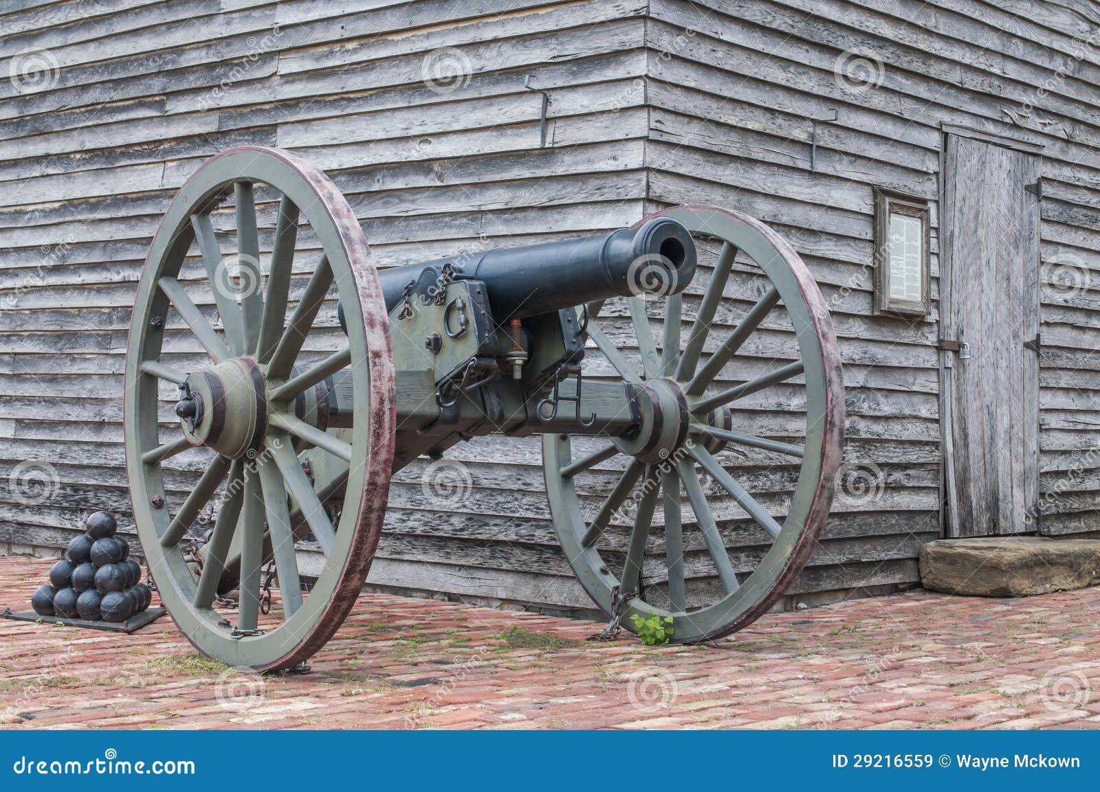 Het Kanon Van De Belegering Stock Afbeelding - Image of slag, inbaar ...